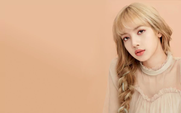 [20+] Lisa (Singer) Wallpapers