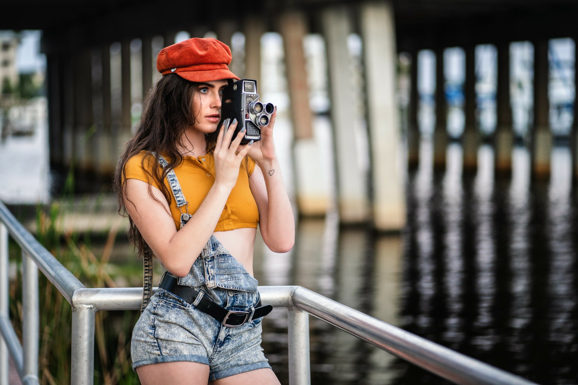 Download Blue Eyes Long Hair Brunette Hat Camera Depth Of Field Woman ...