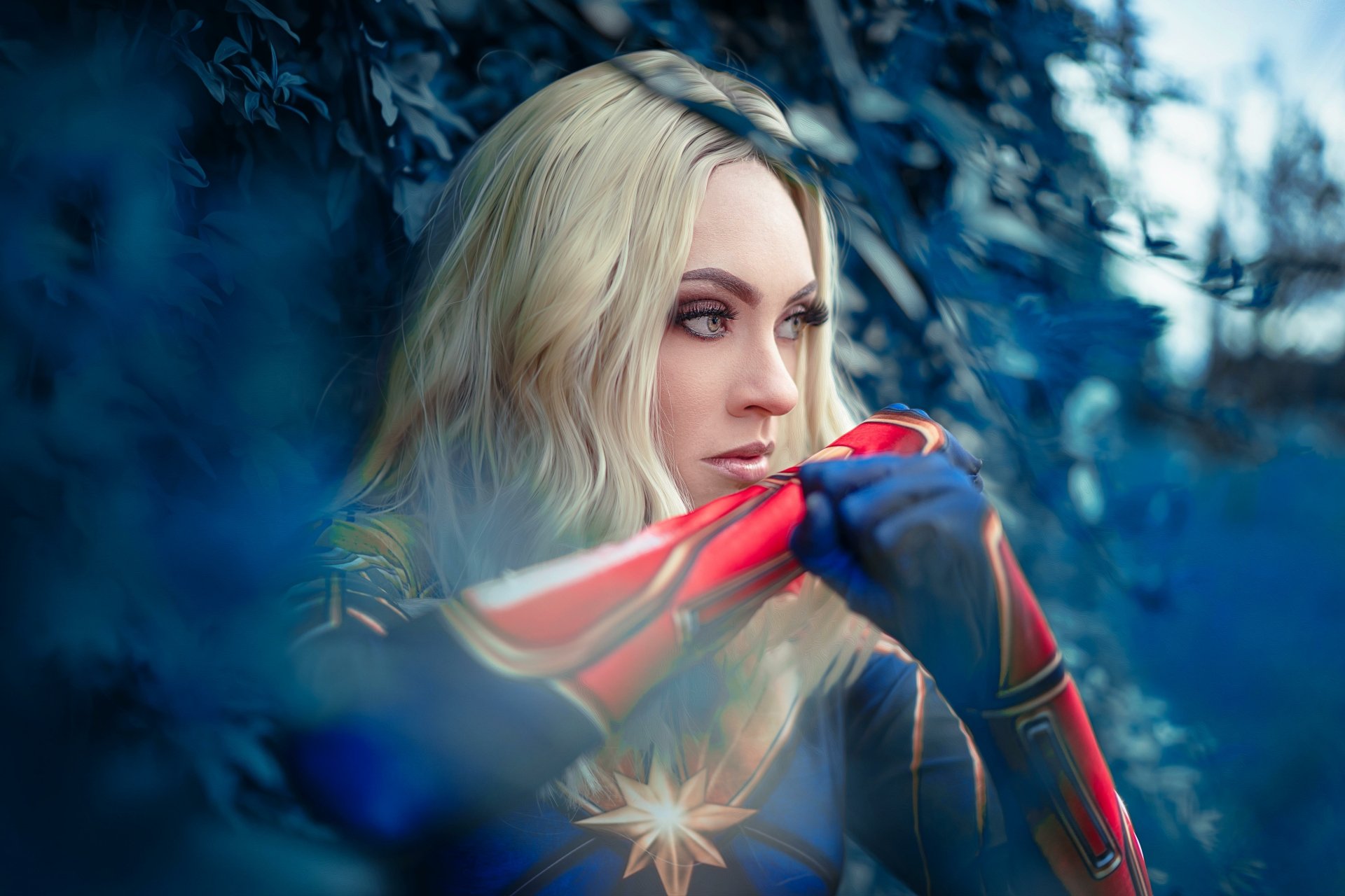 Download Captain Marvel Blonde Woman Cosplay 4k Ultra HD Wallpaper