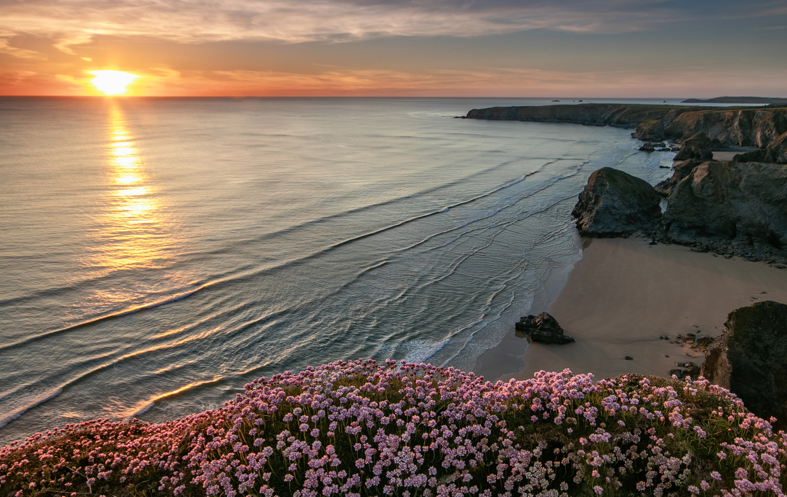 Download Horizon Ocean Sunrise Sand England Nature Beach HD Wallpaper
