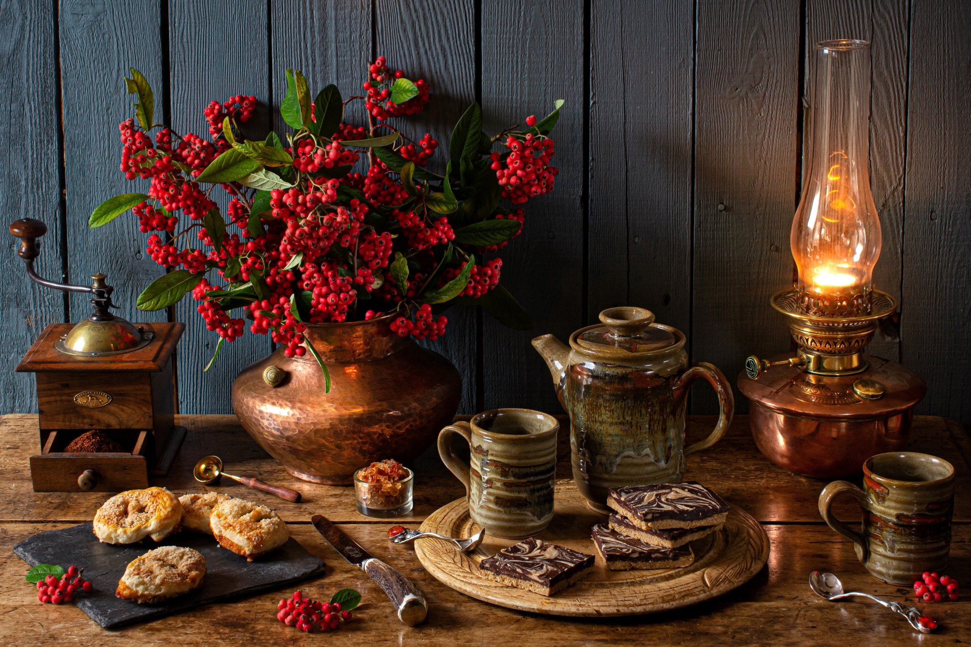 Download Pastry Lantern Photography Still Life 4k Ultra HD Wallpaper