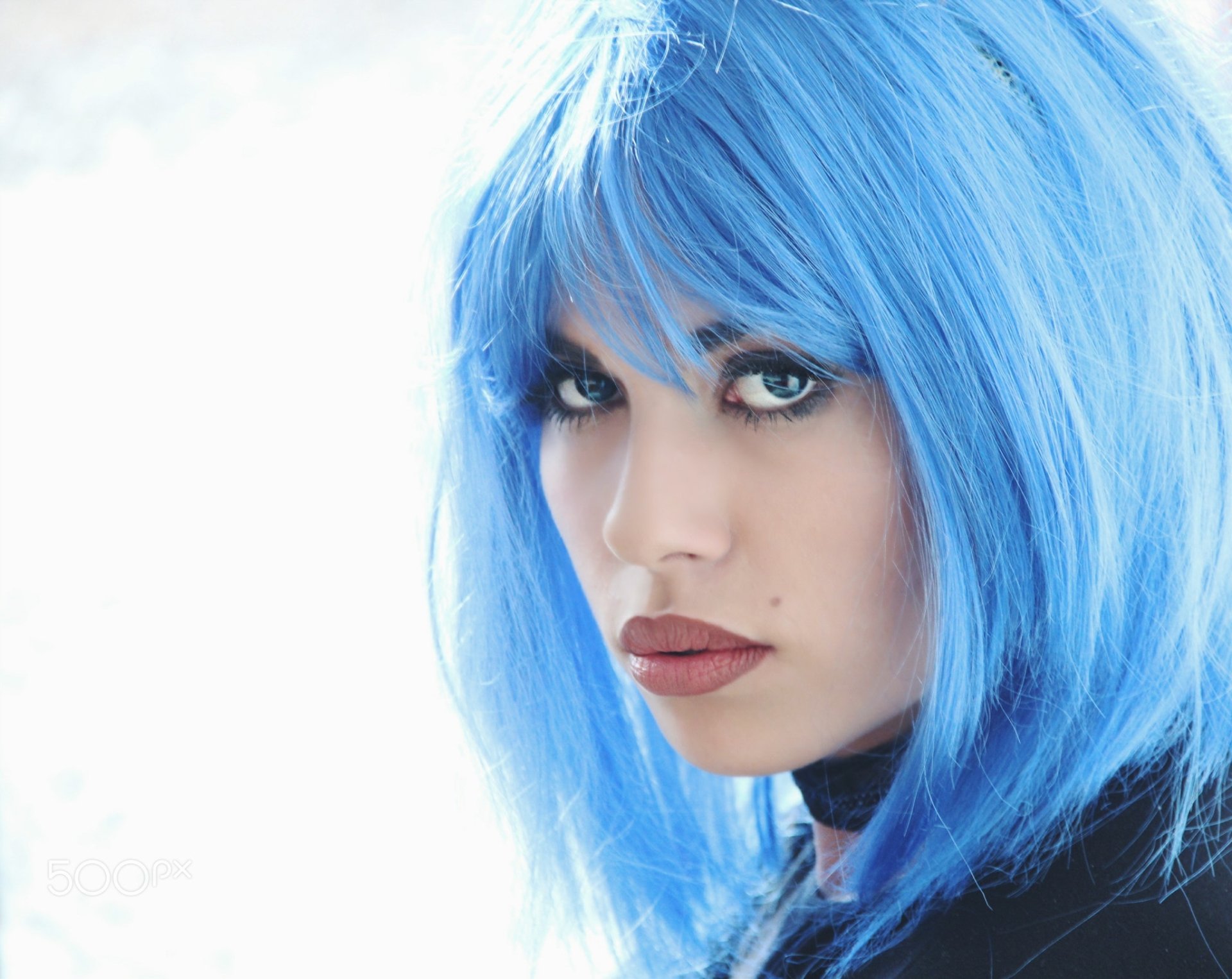 Cerulean Gaze — Short Blue‑Haired Model (HD Wallpaper) | 2048x1628 ...