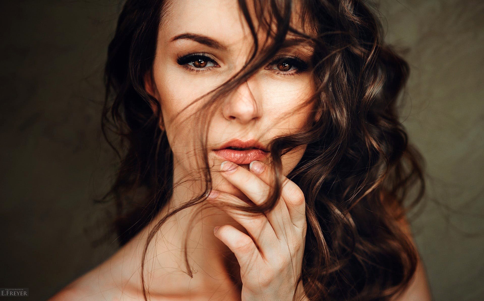 Download Brunette Brown Eyes Model Woman Face Hd Wallpaper By Evgeny Freyer