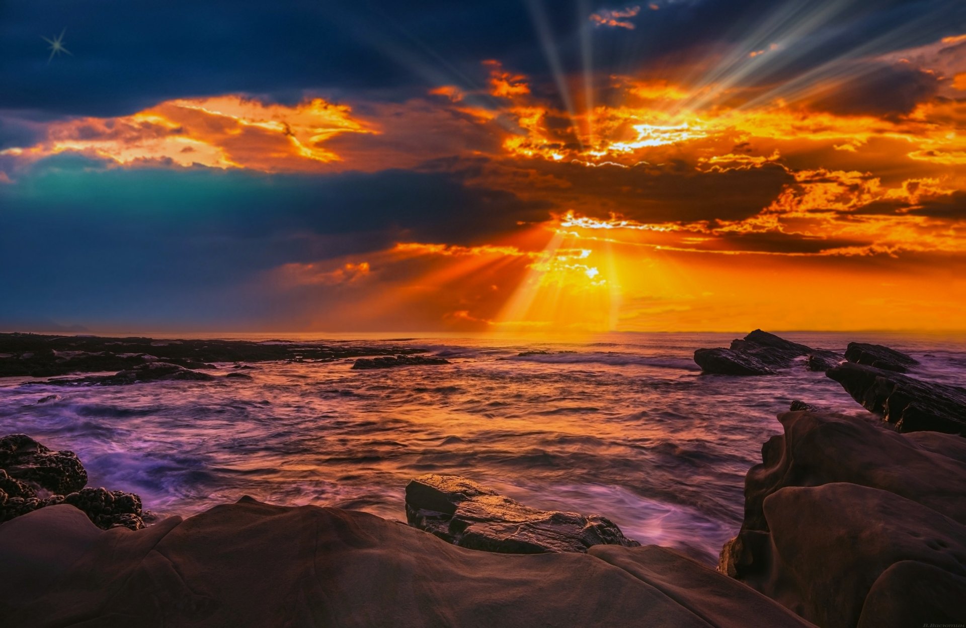 Golden Sunbeam Horizon: Stunning Sunset Sky Over Nature's HD Seascape ...
