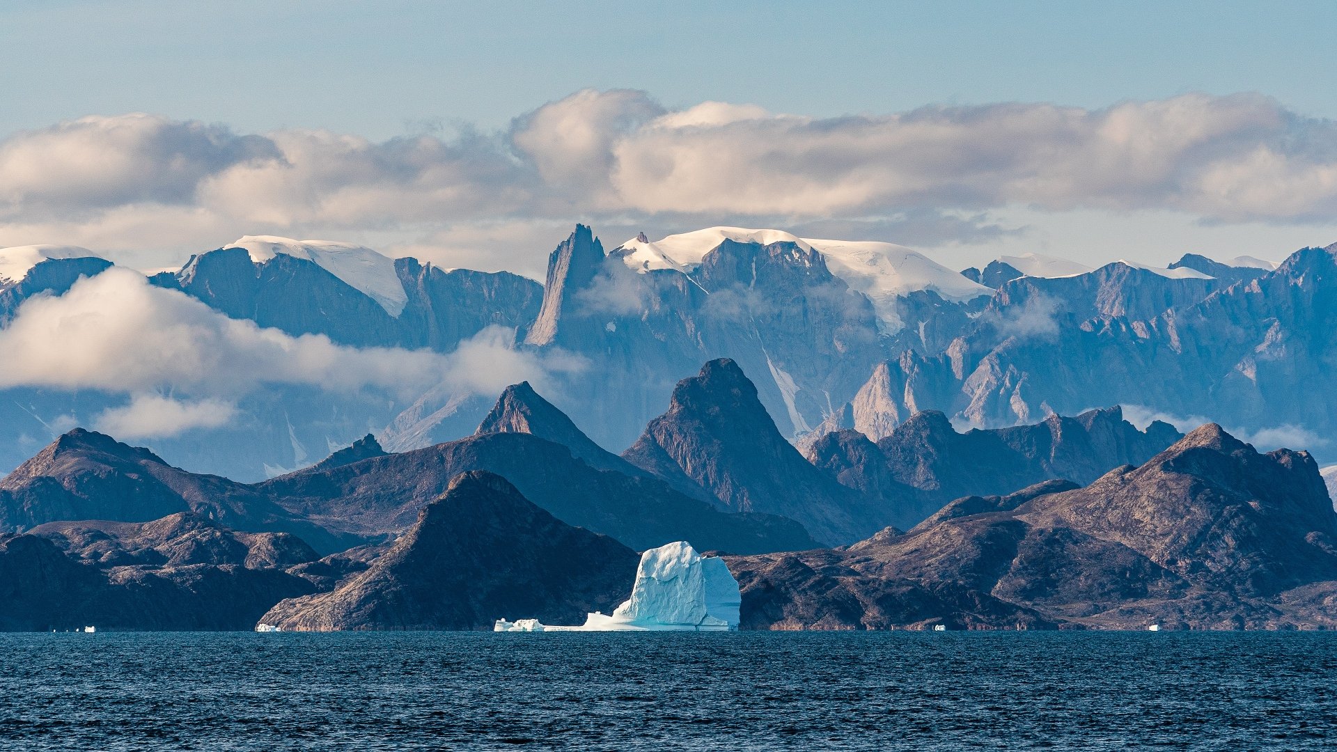 Iceberg Before Snowy Peaks — 4K Ultra HD Wallpaper | 3840x2160 ...