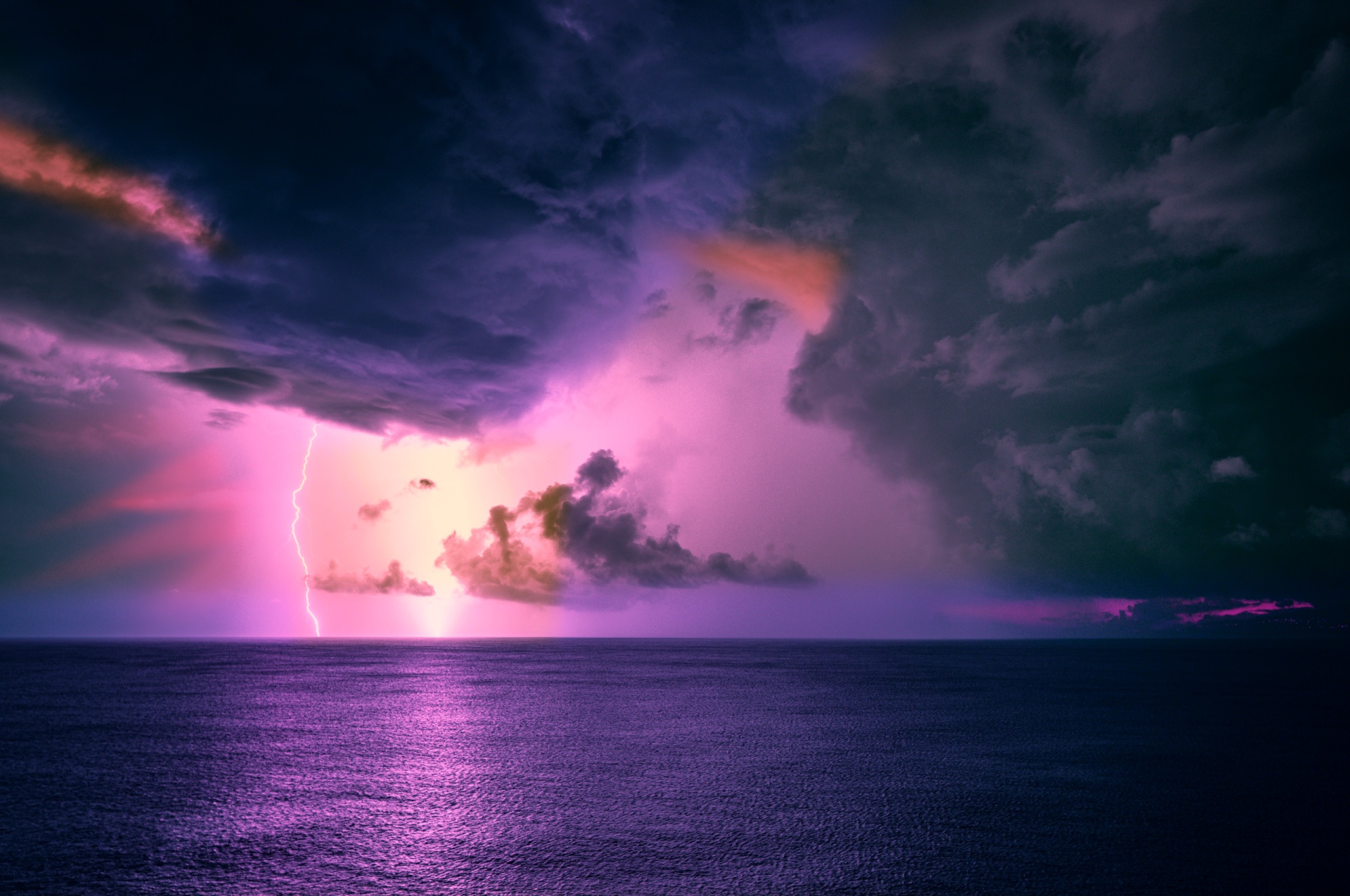 Download Horizon Ocean Cloud Storm Photography Lightning HD Wallpaper