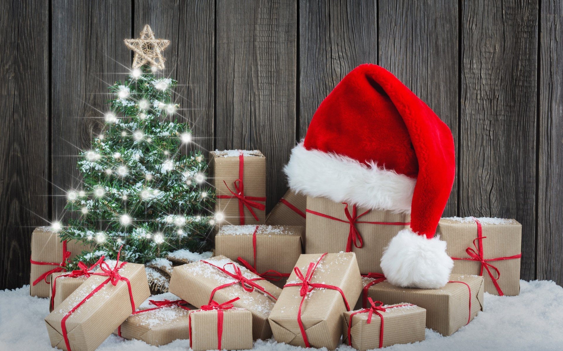 Christmas Cheer: Festive Tree, Santa Hat & Wrapped Gifts HD Wallpaper ...