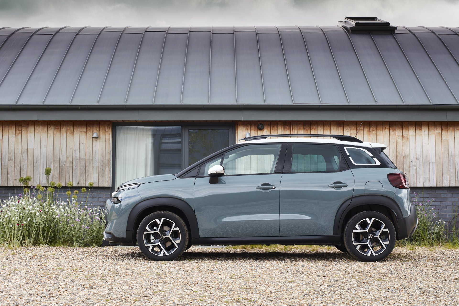 Download Vehicle Citroen C3 Aircross 8k Ultra HD Wallpaper