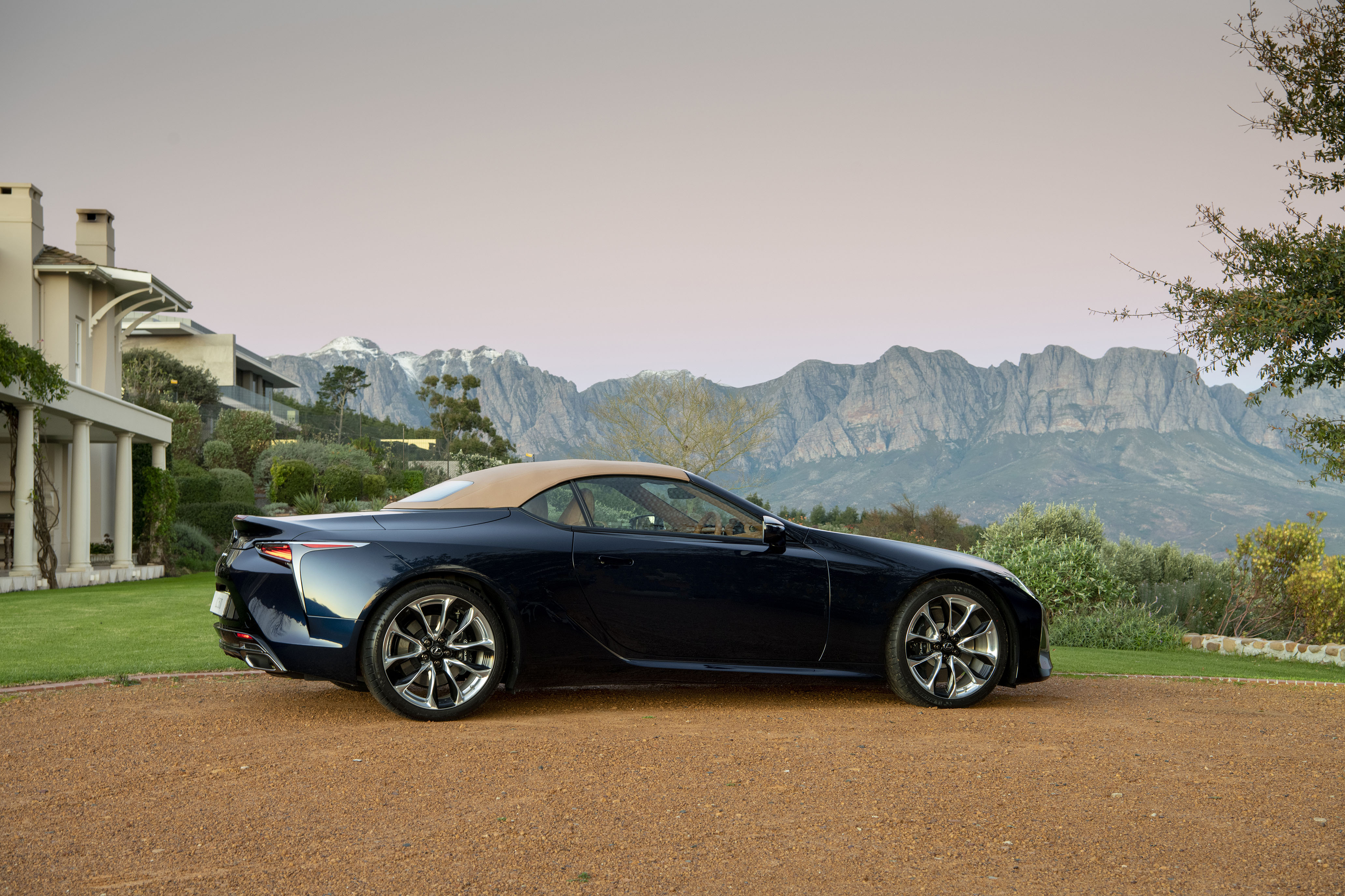 Download Cabriolet Vehicle Lexus LC 500 4k Ultra HD Wallpaper