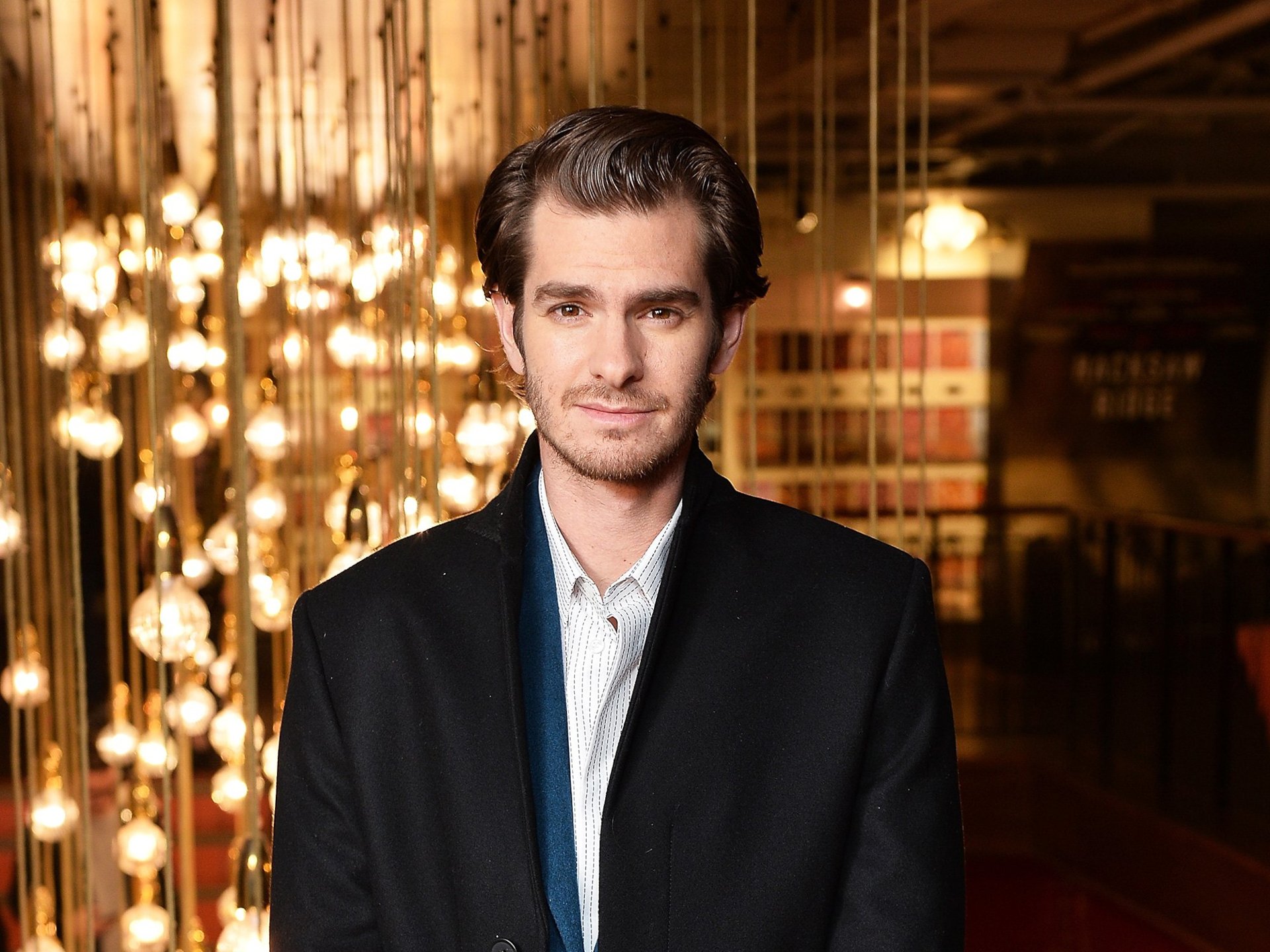 Download American Actor Celebrity Andrew Garfield HD Wallpaper