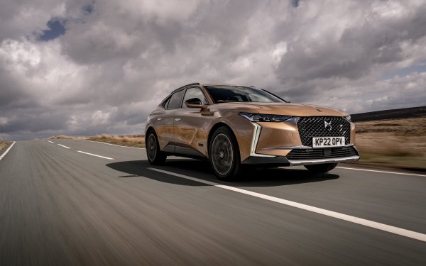 [10+] DS 4 Cross 4k Wallpapers