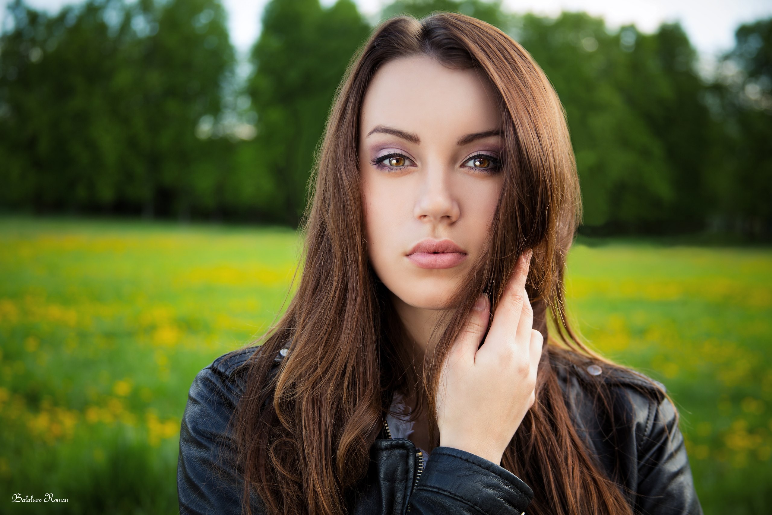 Elegant Woman Model HD Wallpaper by Roman Balaluev