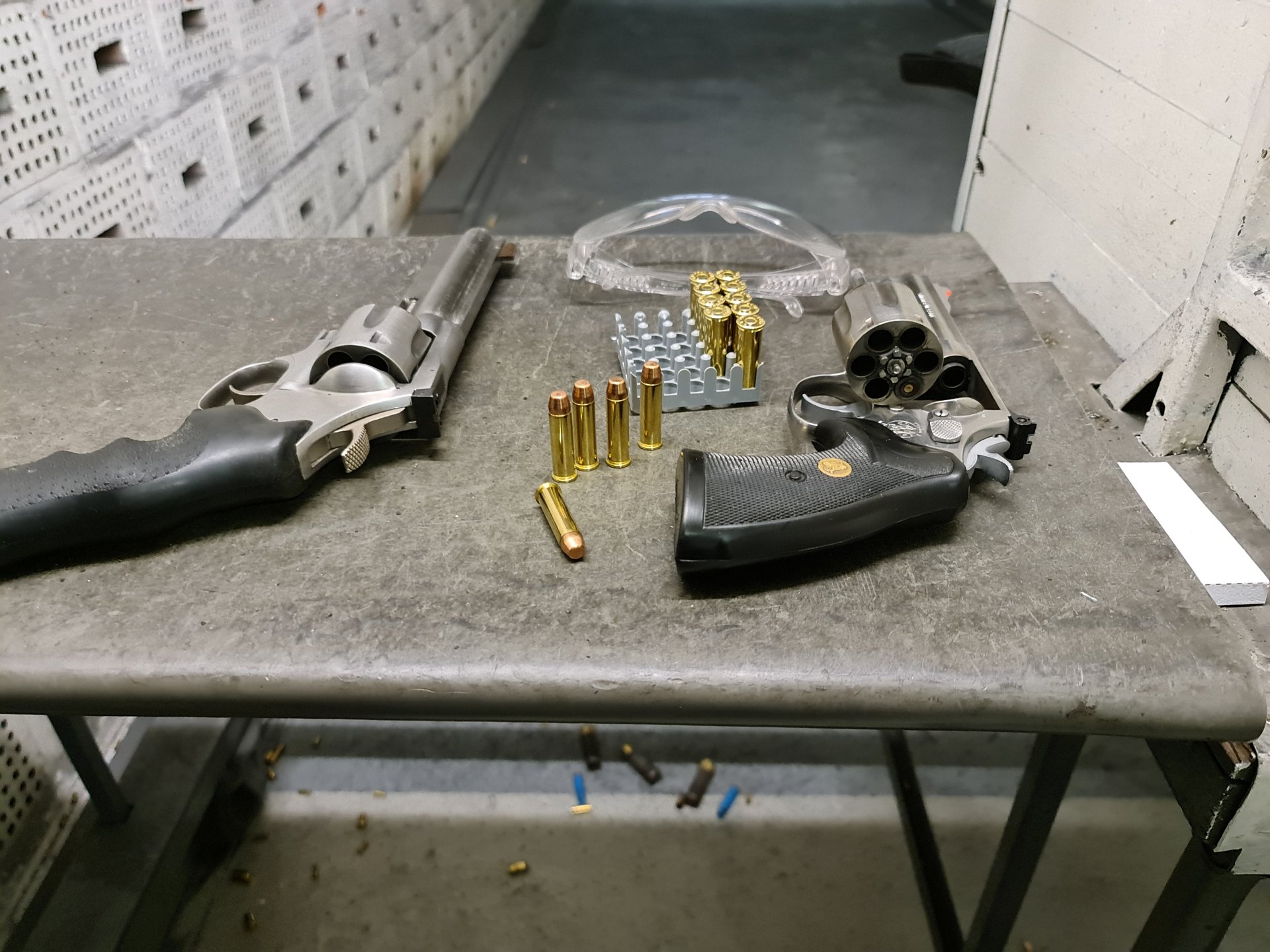 Download 44 Magnum Pistol Gun Revolver Smith & Wesson 8k Ultra HD ...