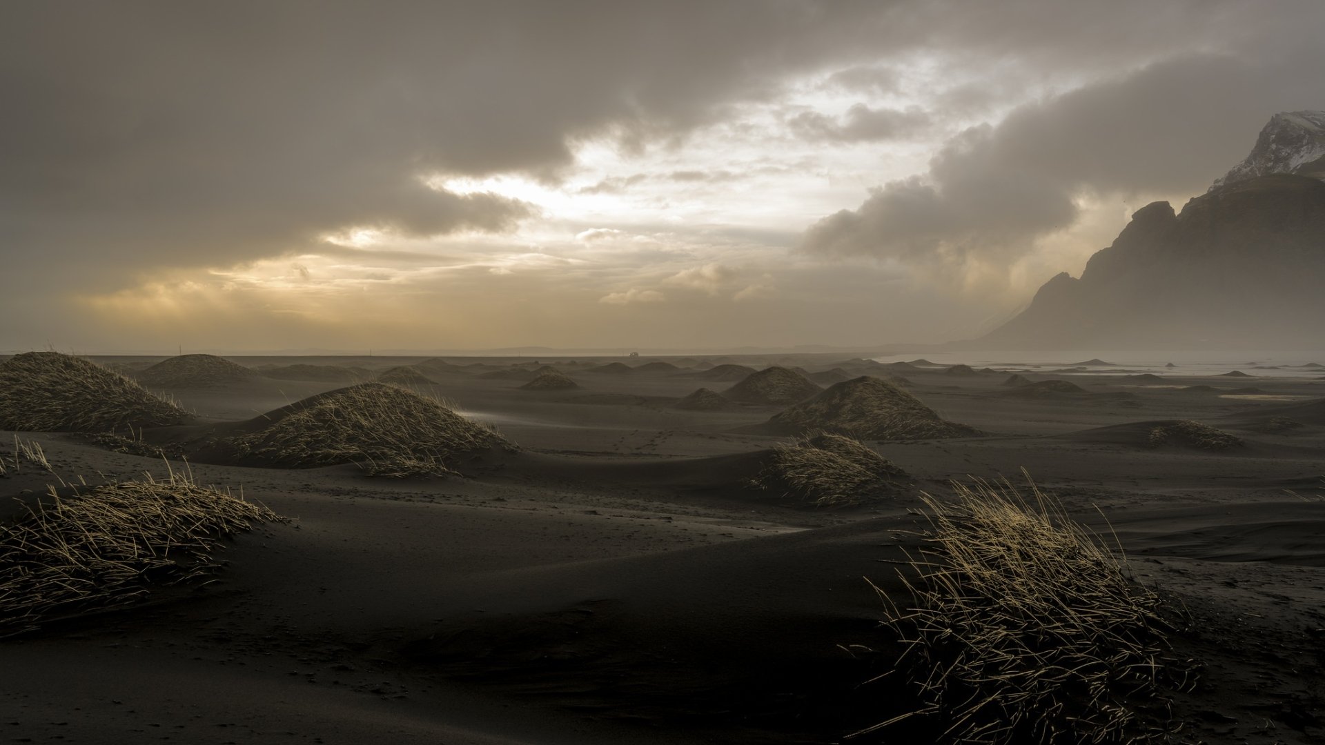 Download Nature Desert HD Wallpaper | 2048x1152 | Wallpaper Abyss