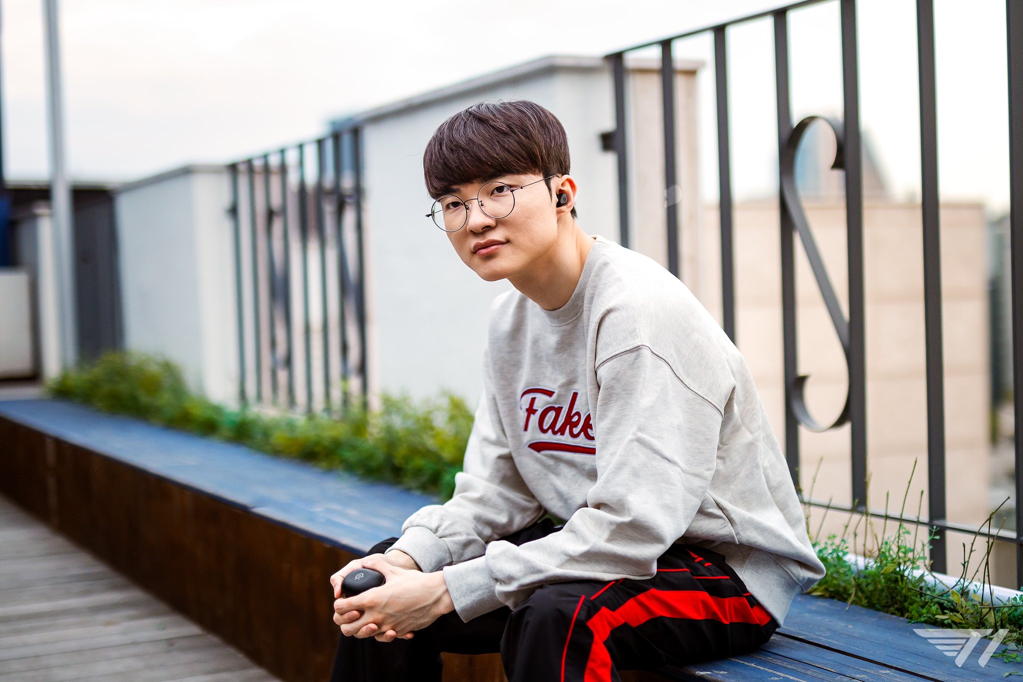 Faker: T1 Esports HD Wallpaper