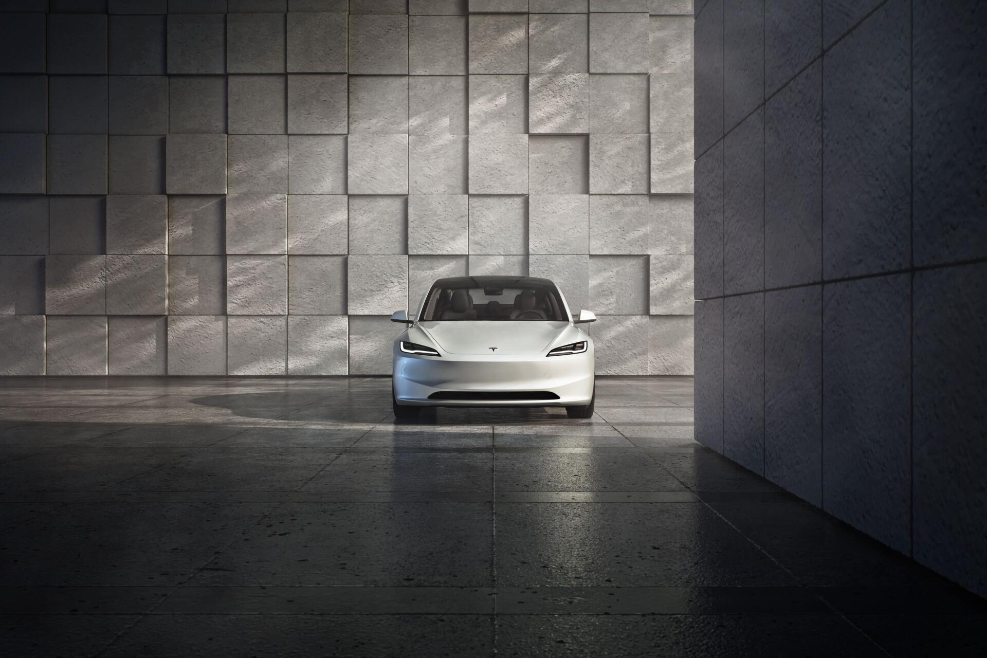 Download Tesla 4k Ultra HD Wallpaper