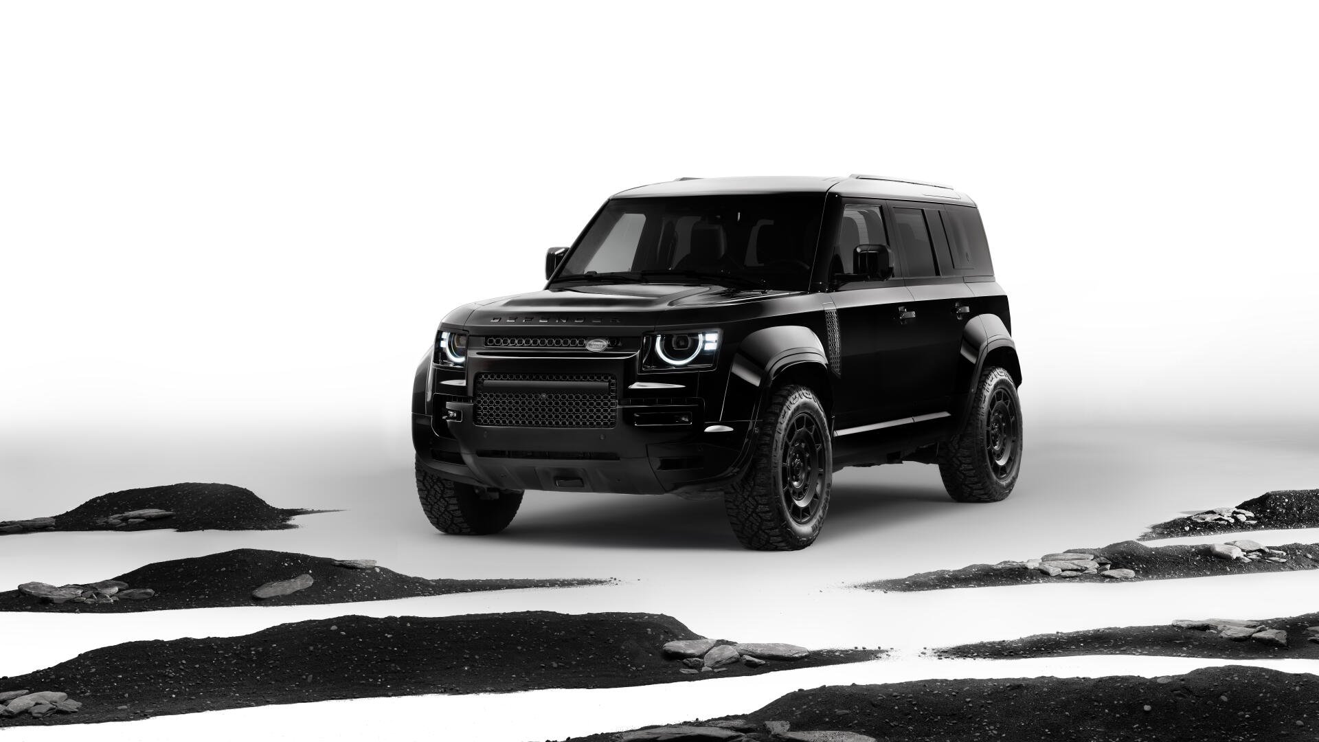 Monochrome 8K — Black Land Rover Defender Ultra HD Wallpaper