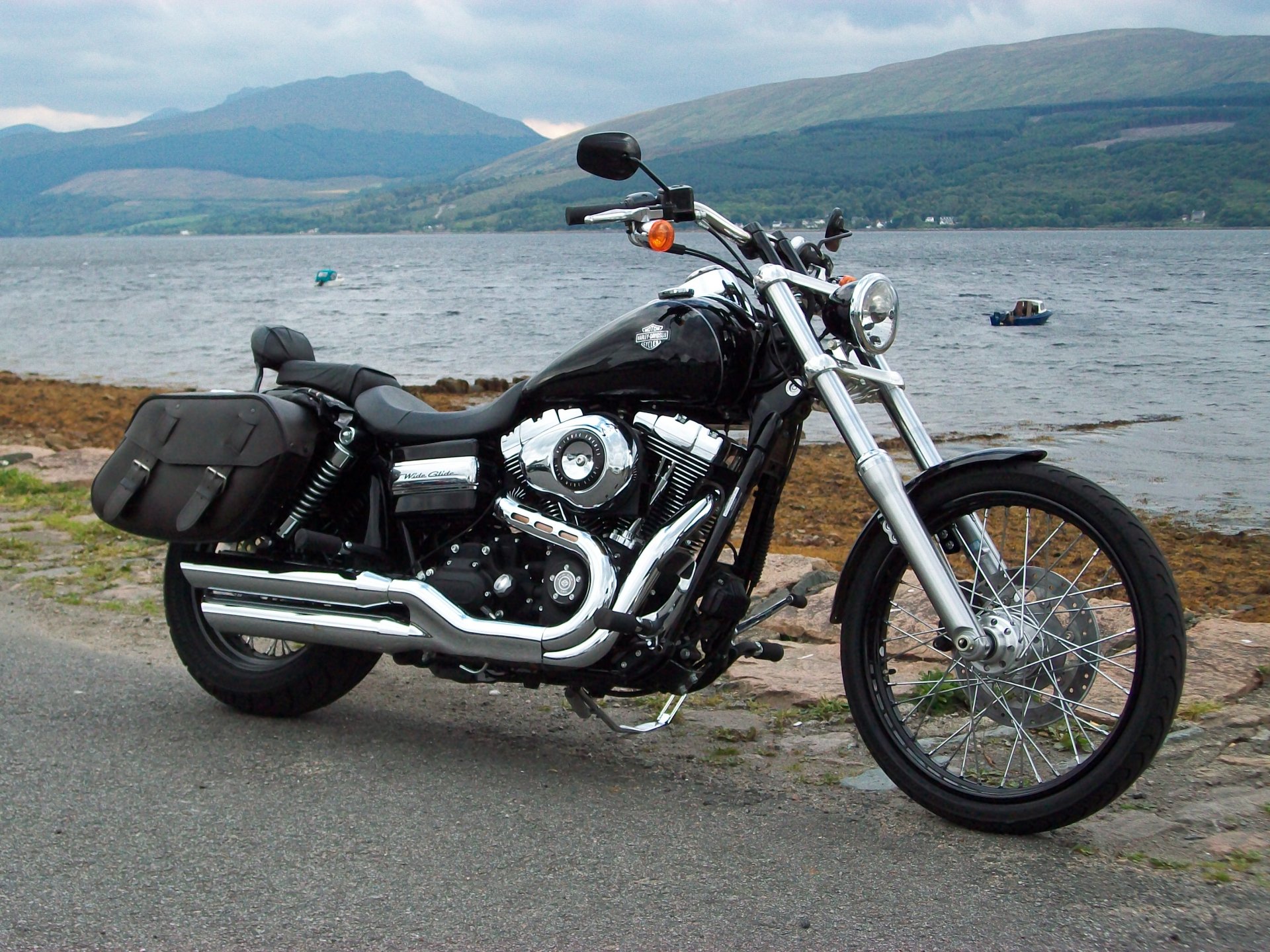 Download Vehicle Motorcycle HD Wallpaper | 3472x2604 | Wallpaper Abyss