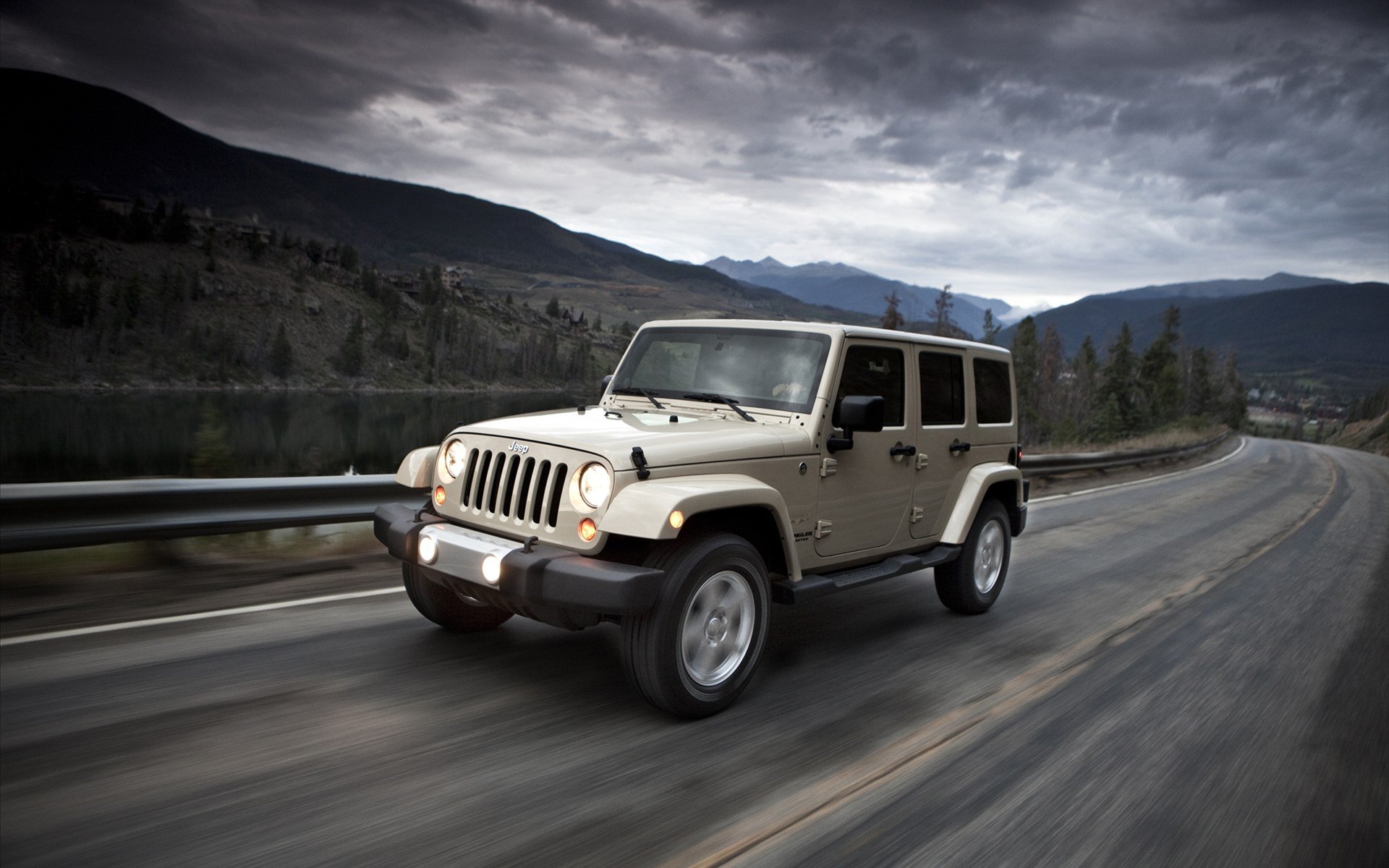 Download Vehicle Jeep HD Wallpaper | 1920x1200 | Wallpaper Abyss