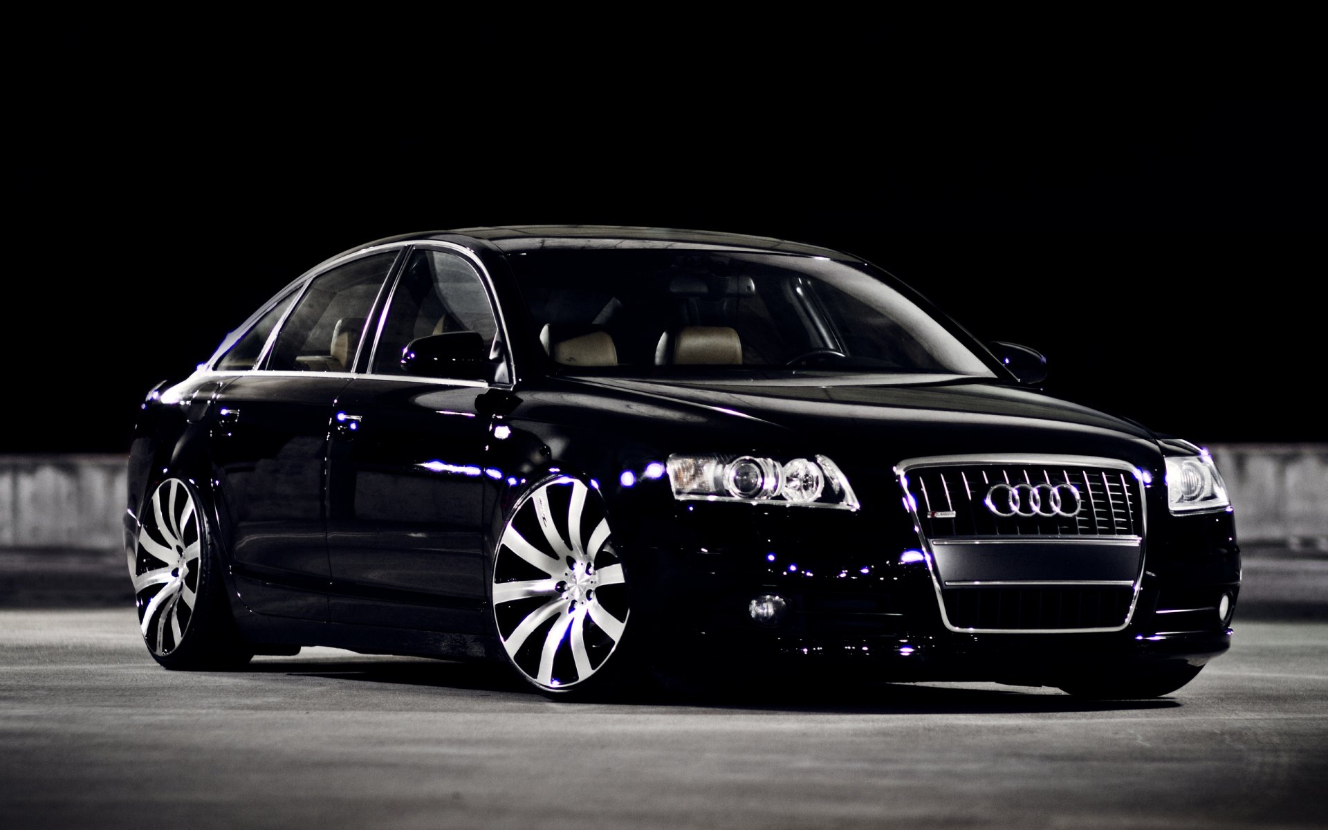 Sleek Audi Elegance: HD Wallpaper of a Stylish Vehicle