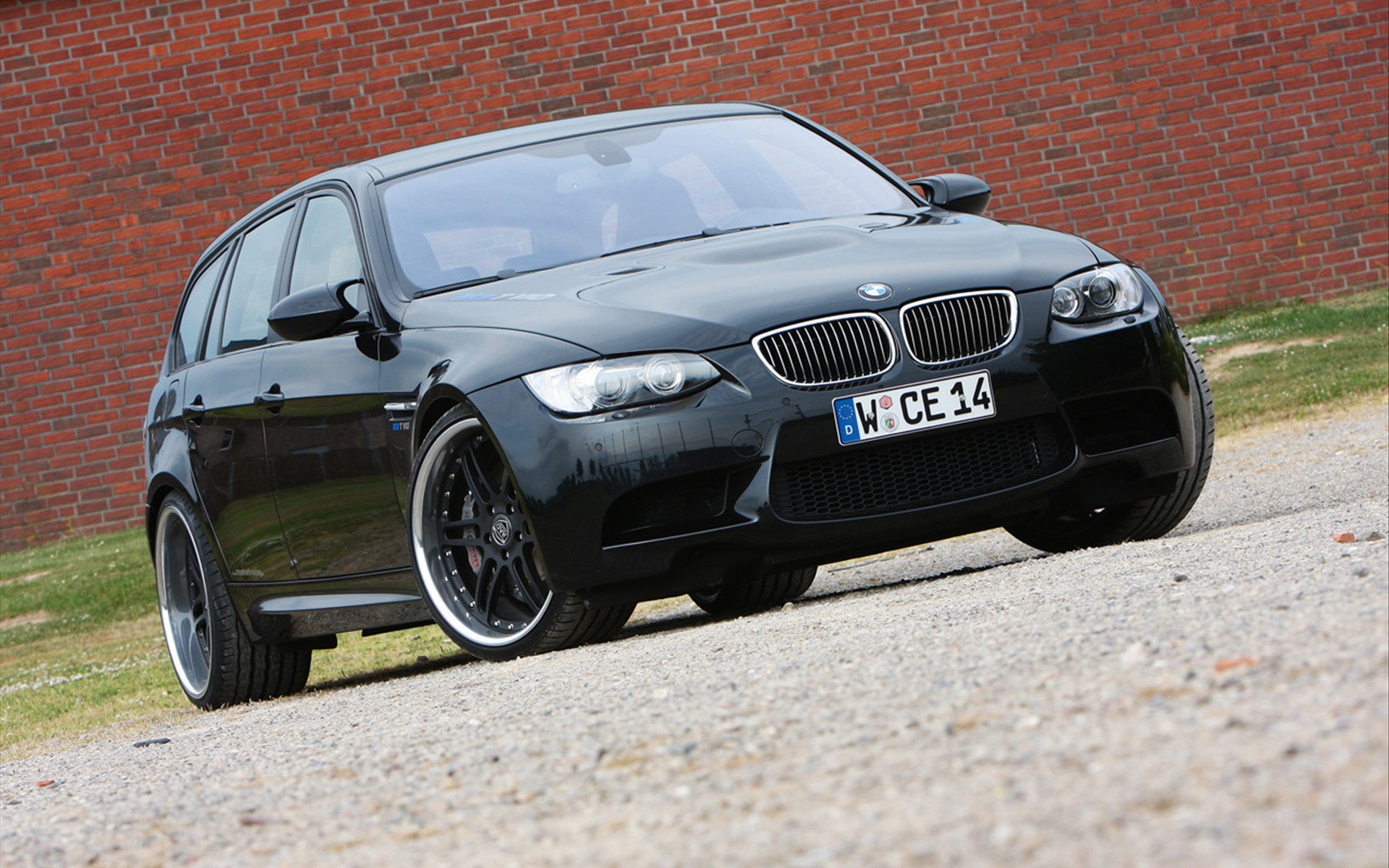 Download Vehicle BMW HD Wallpaper