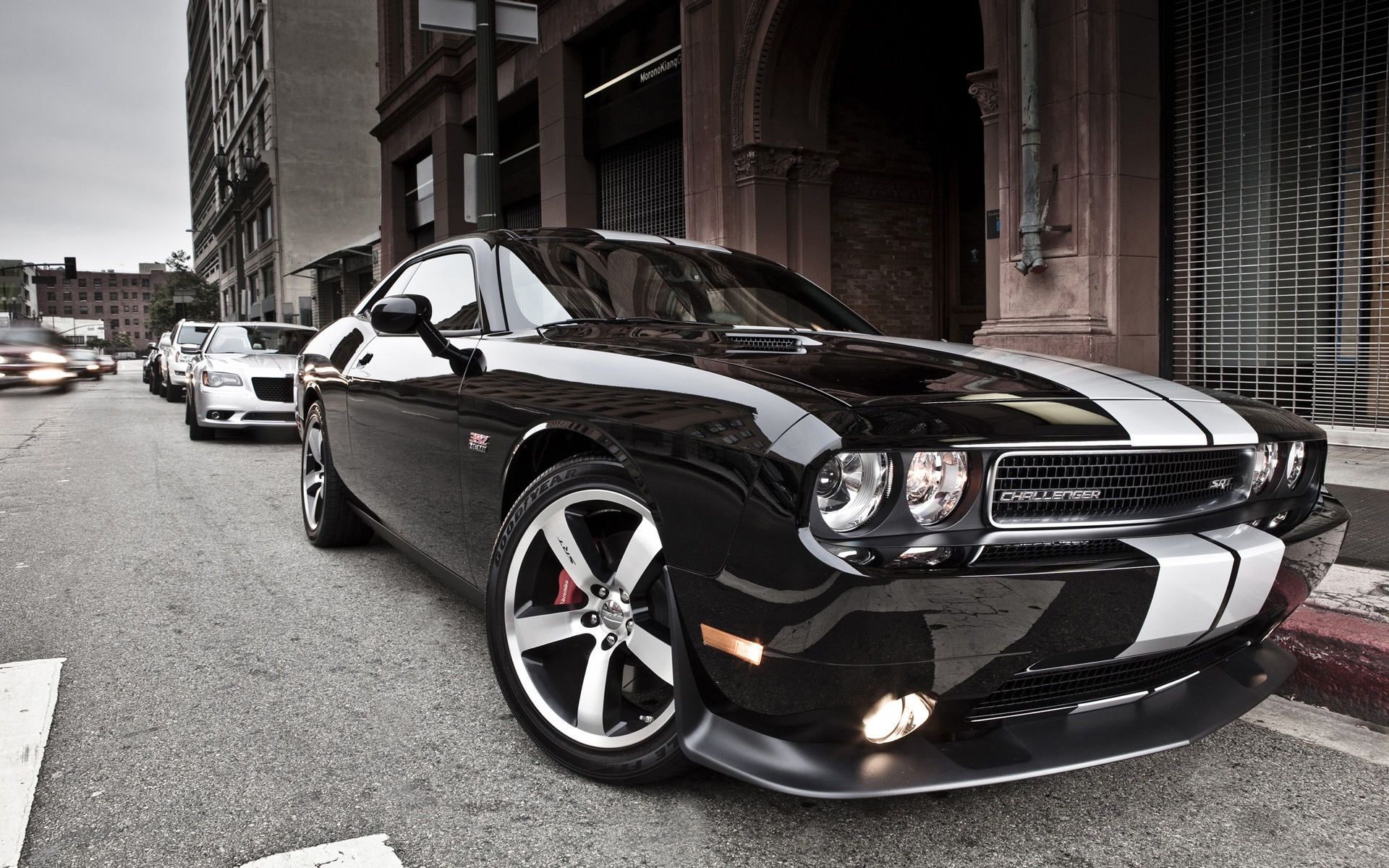 Download Vehicle Dodge Challenger SRT8 HD Wallpaper