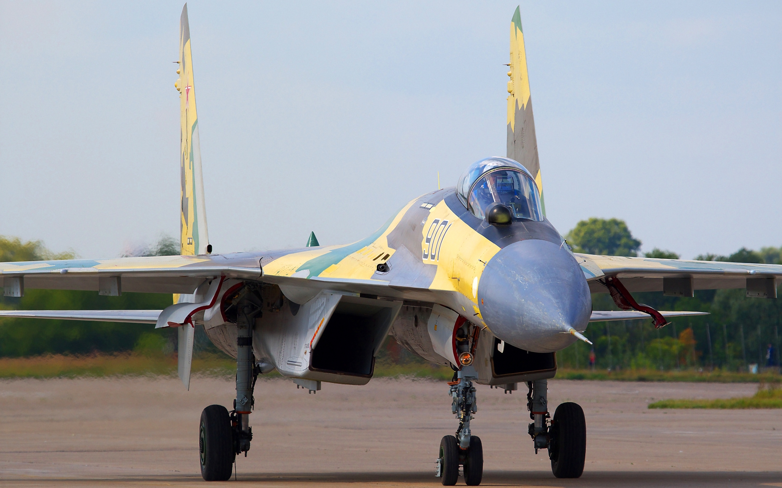 Sukhoi Su-35 Jet Fighter – HD Military Wallpaper Showcase