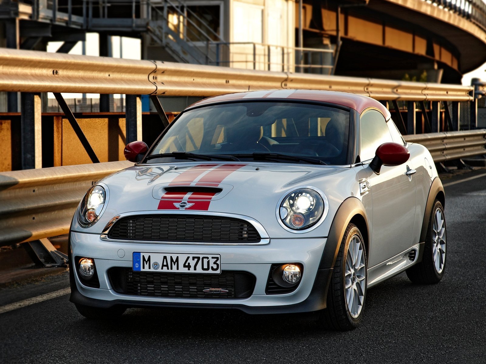 Silver Mini Cooper - HD Urban Wallpaper | 1600x1200 | Wallpaper Abyss