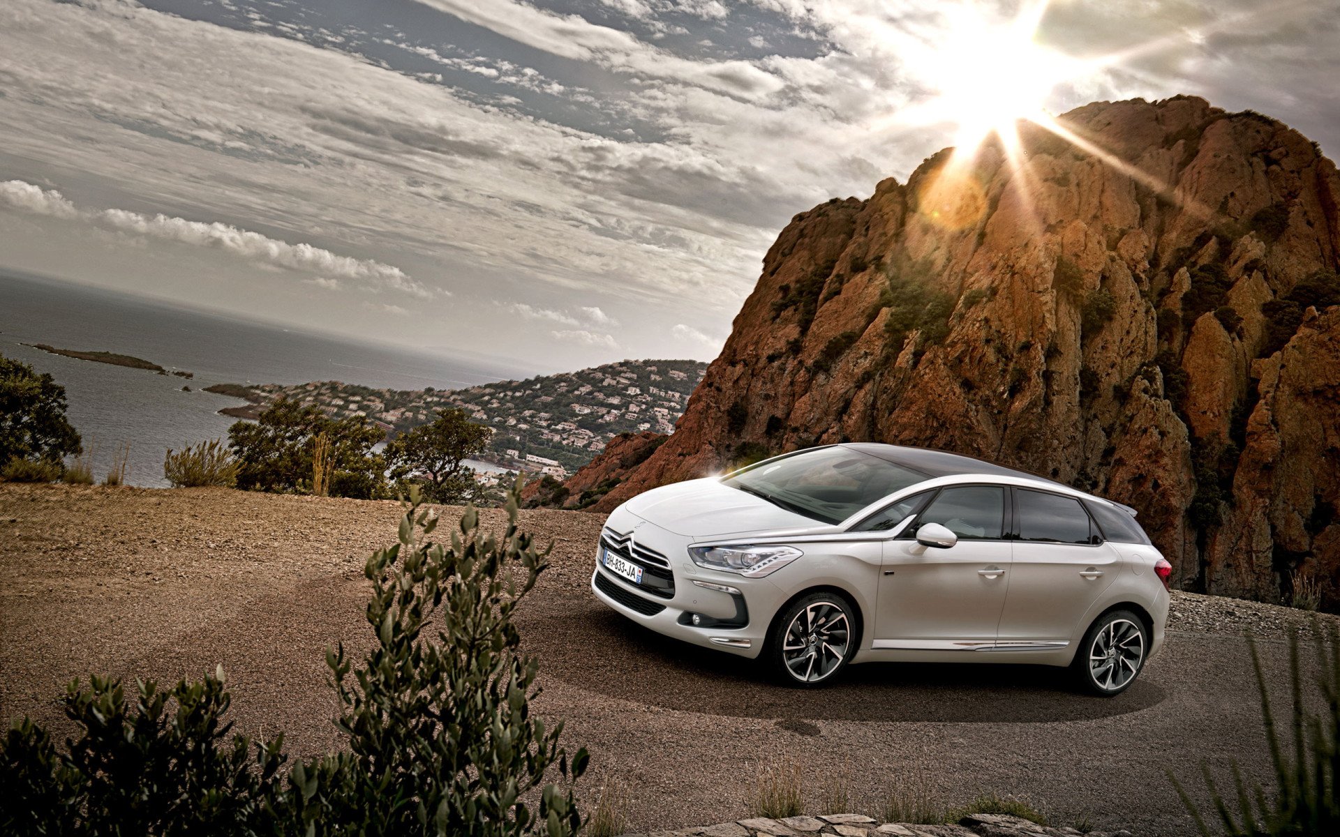 Download Vehicle Citroën DS5 HD Wallpaper