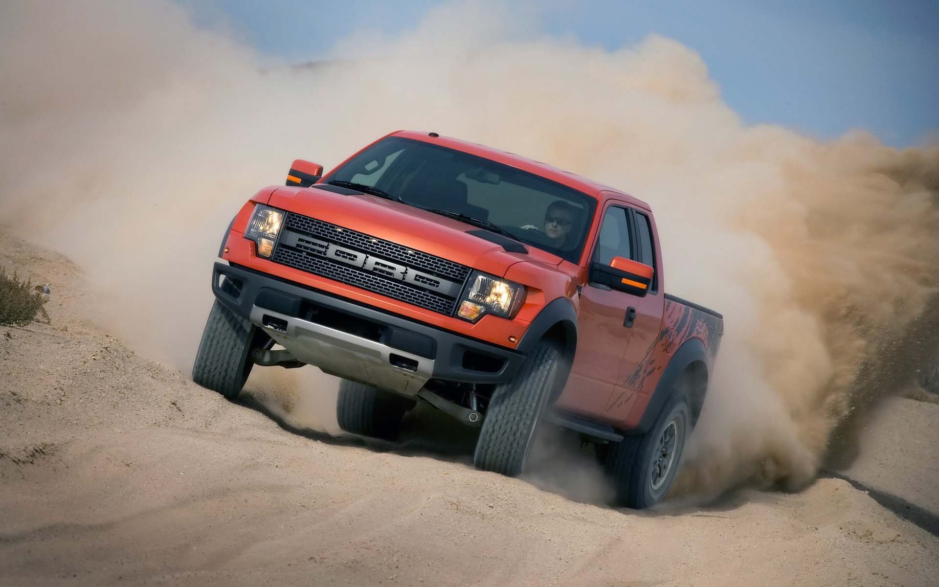 Download Vehicle Ford Raptor HD Wallpaper
