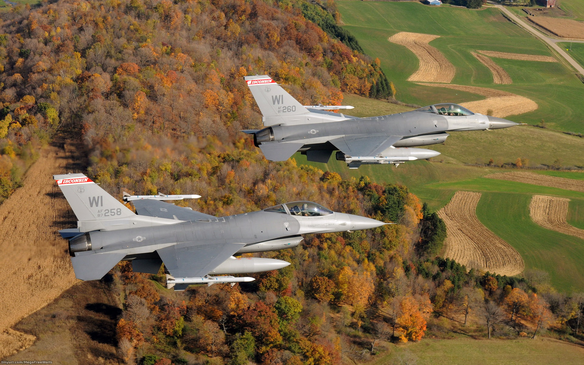 Download Military General Dynamics F-16 Fighting Falcon HD Wallpaper