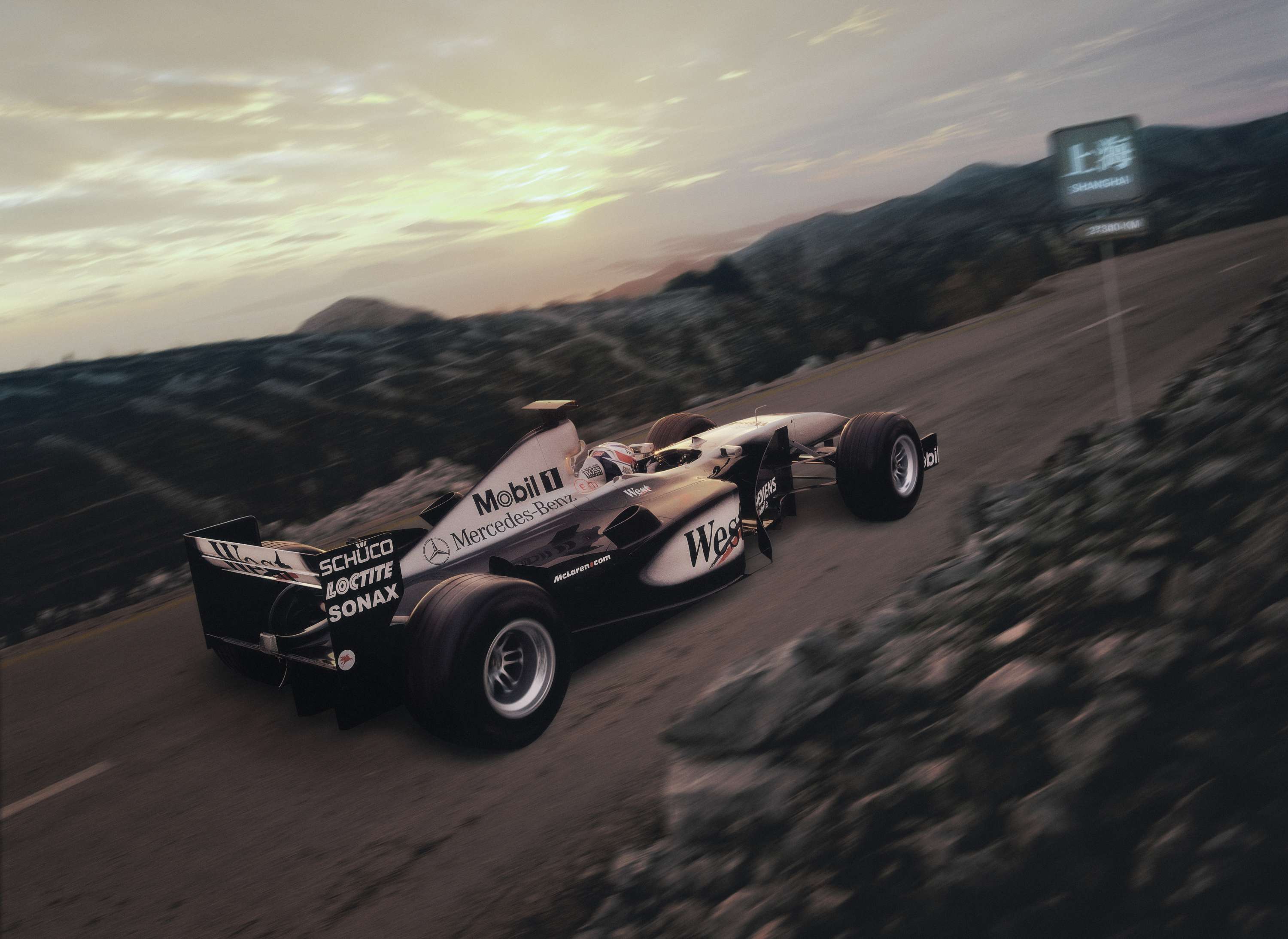 Racing HD Wallpaper