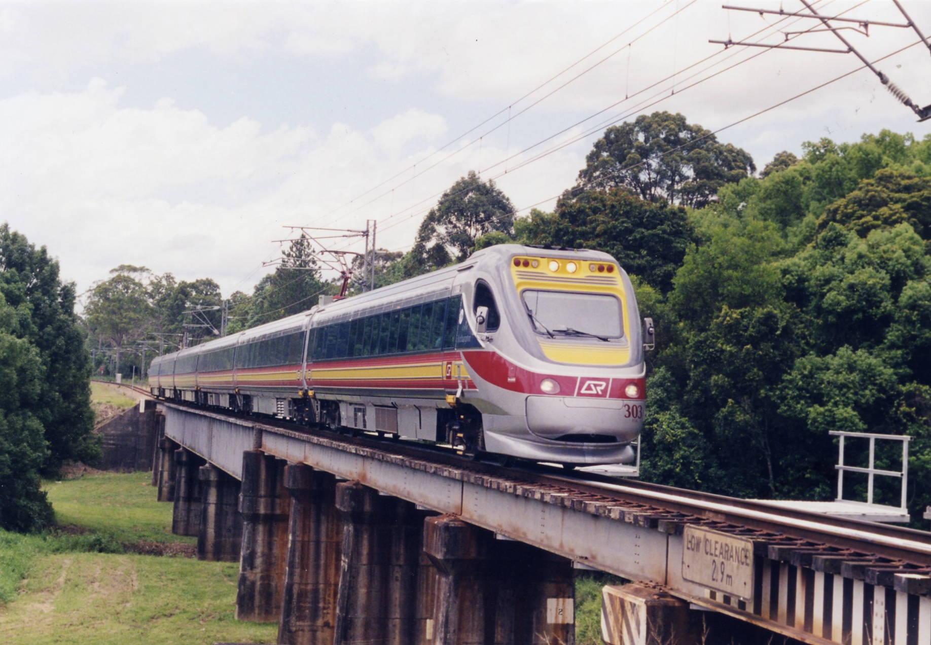 Download Train Vehicle Tilt Train Wallpaper