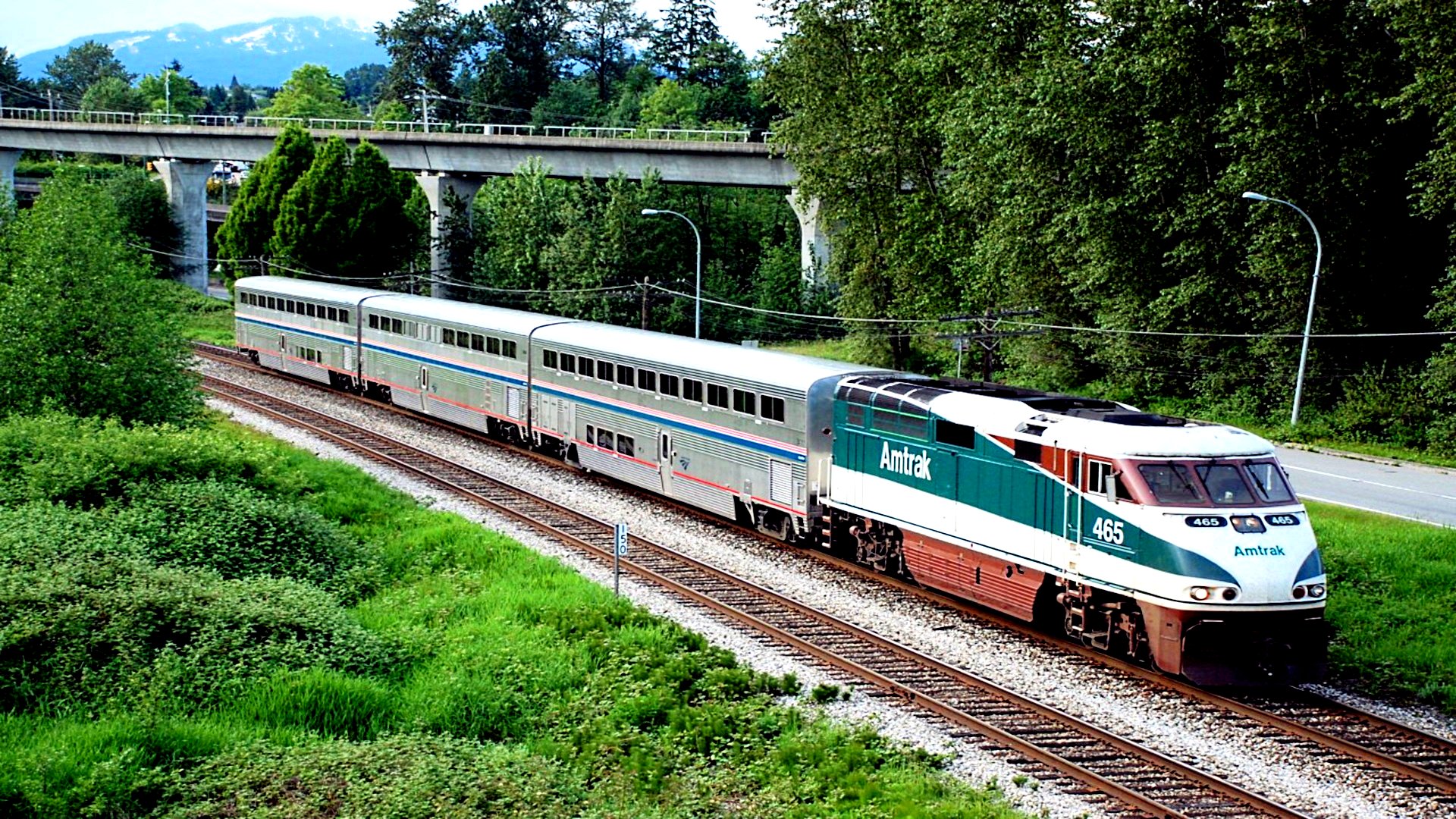 Download Vehicle Train HD Wallpaper