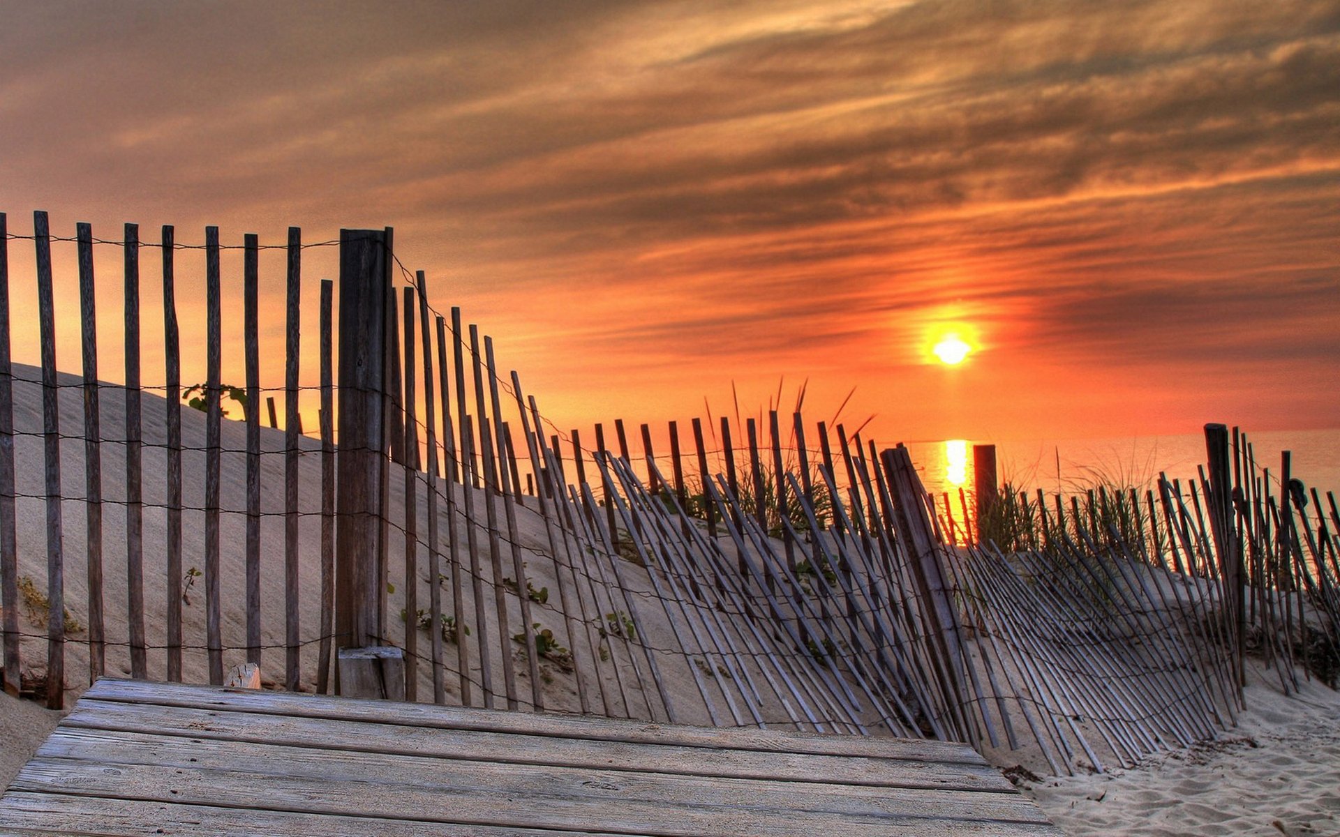 Download Man Made Fence HD Wallpaper