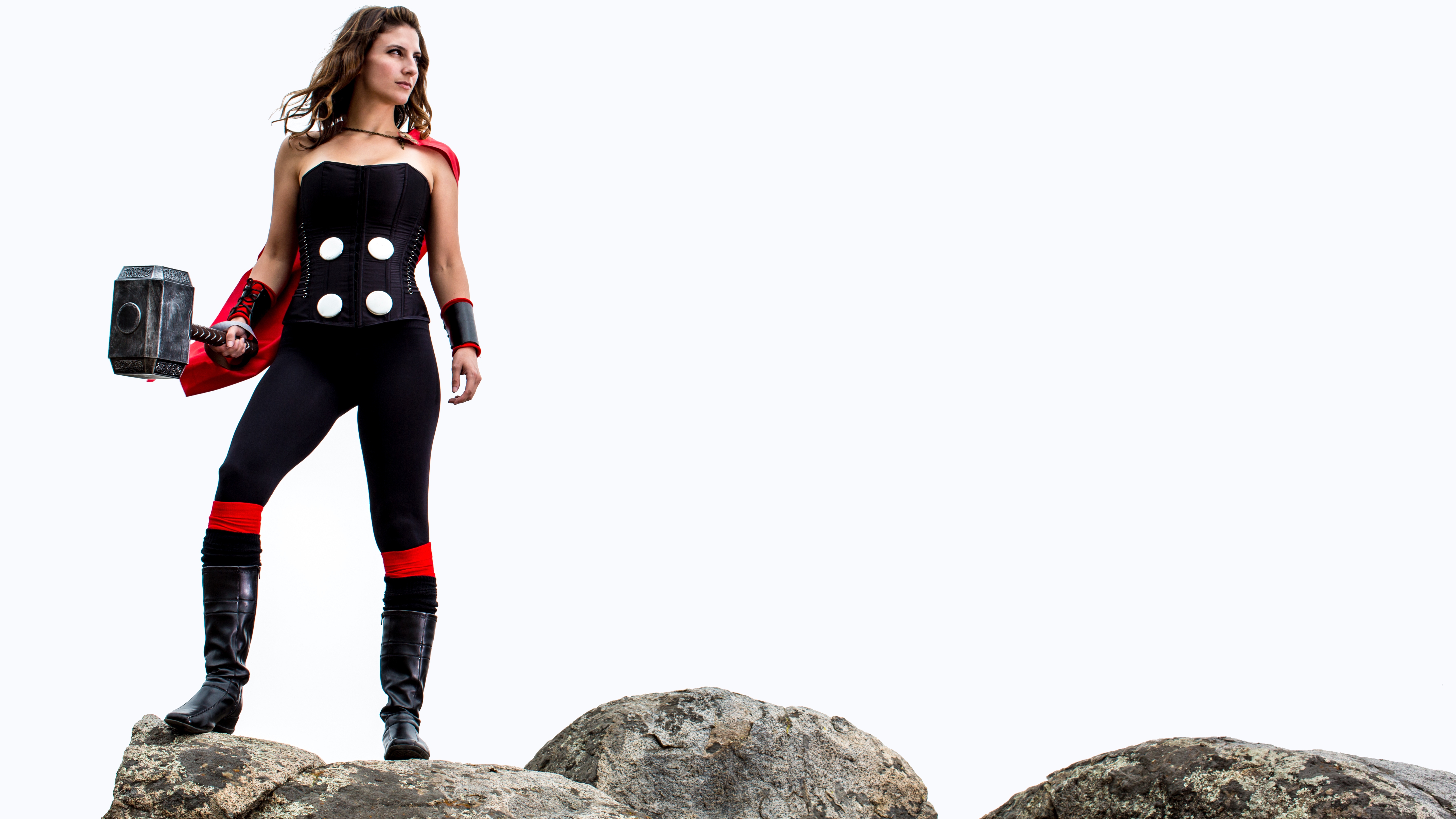 Download Thor Woman Cosplay 4k Ultra HD Wallpaper
