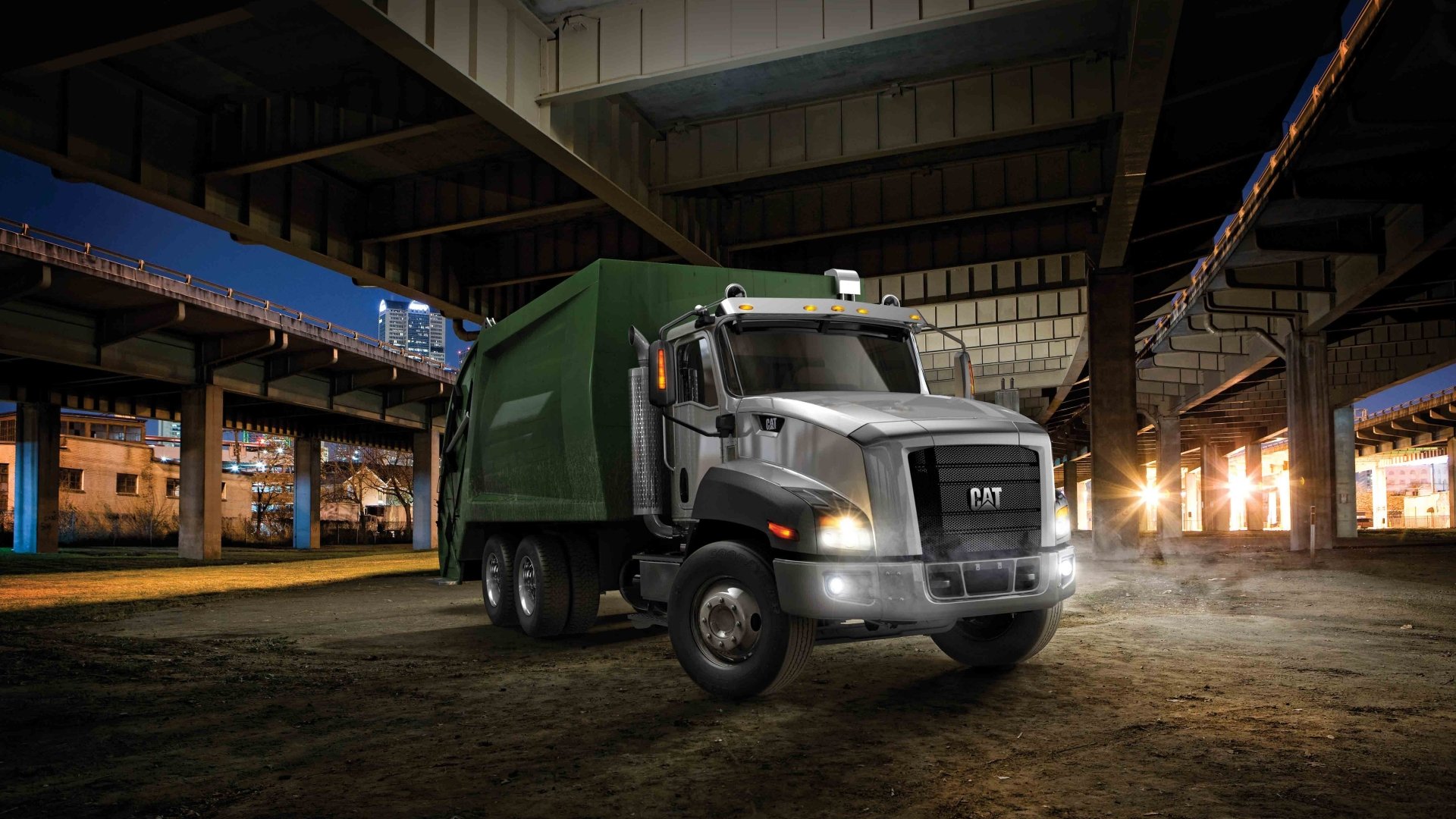 Download Vehicle Caterpillar CT660 4k Ultra HD Wallpaper