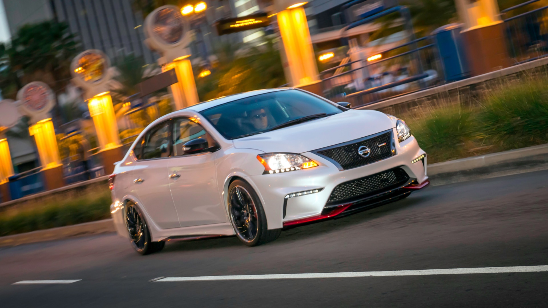 Nissan Sentra HD Wallpaper