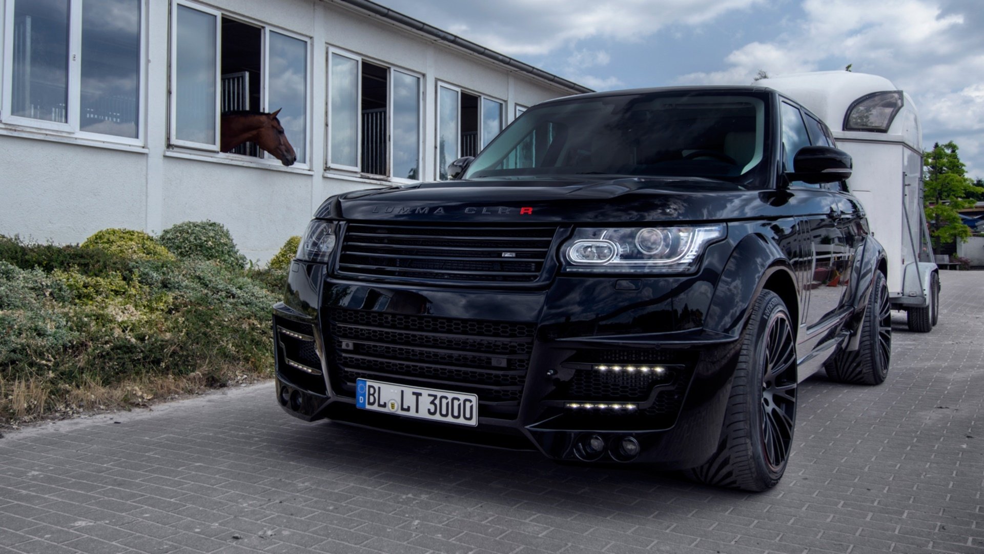 Download Vehicle Lumma Range Rover Clr R HD Wallpaper