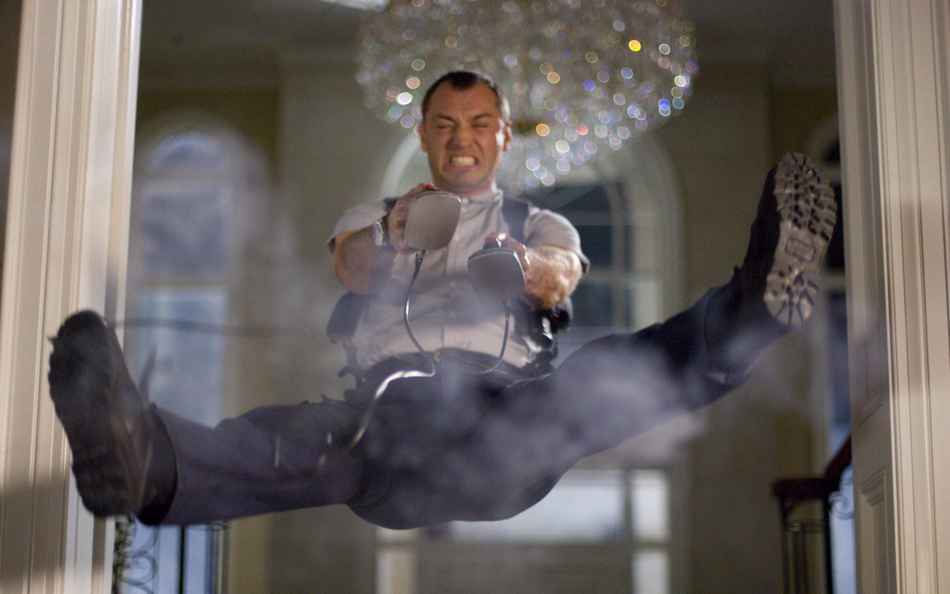 Download Jude Law Movie Repo Men HD Wallpaper