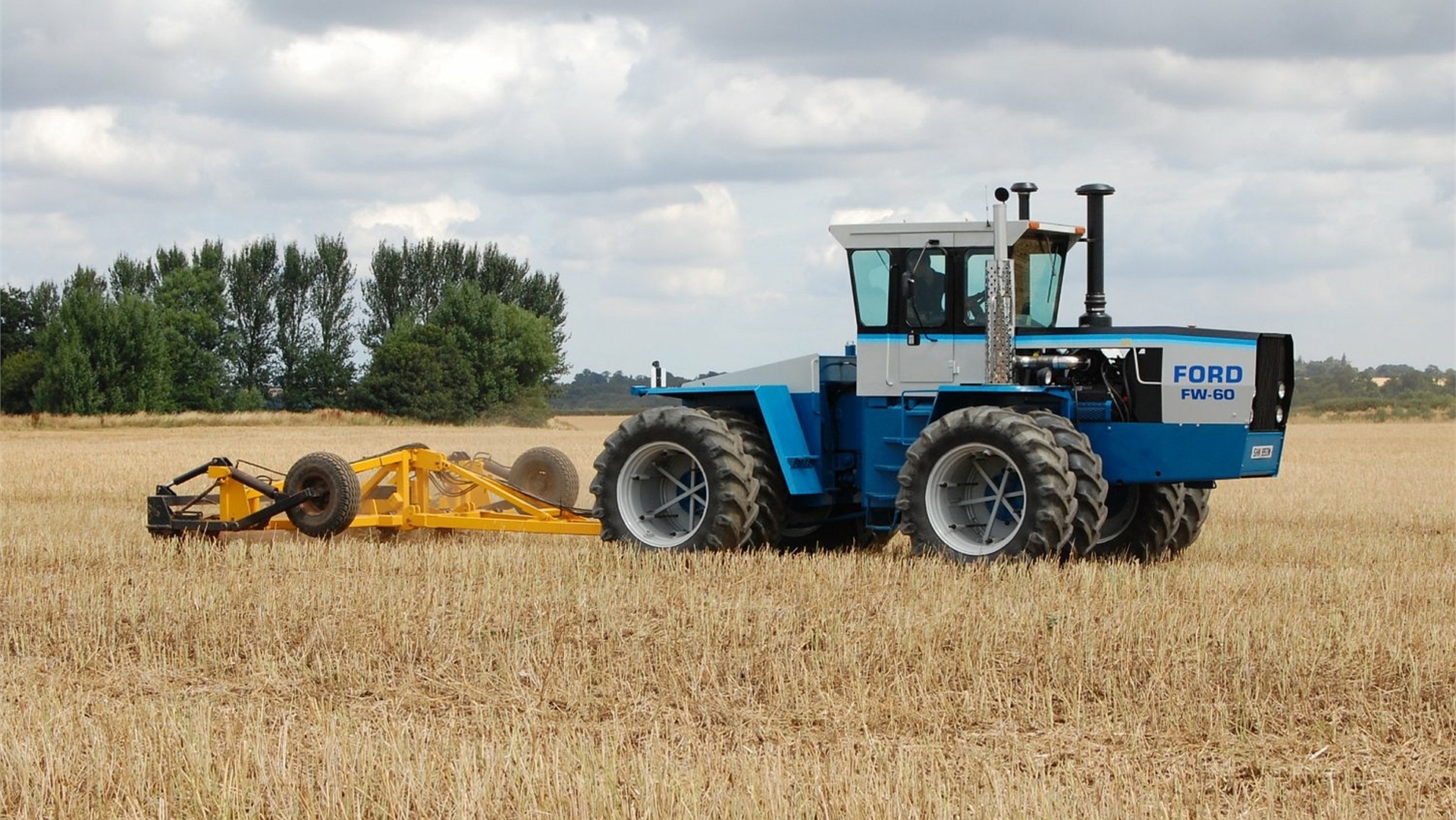 Download Vehicle Ford FW60 HD Wallpaper