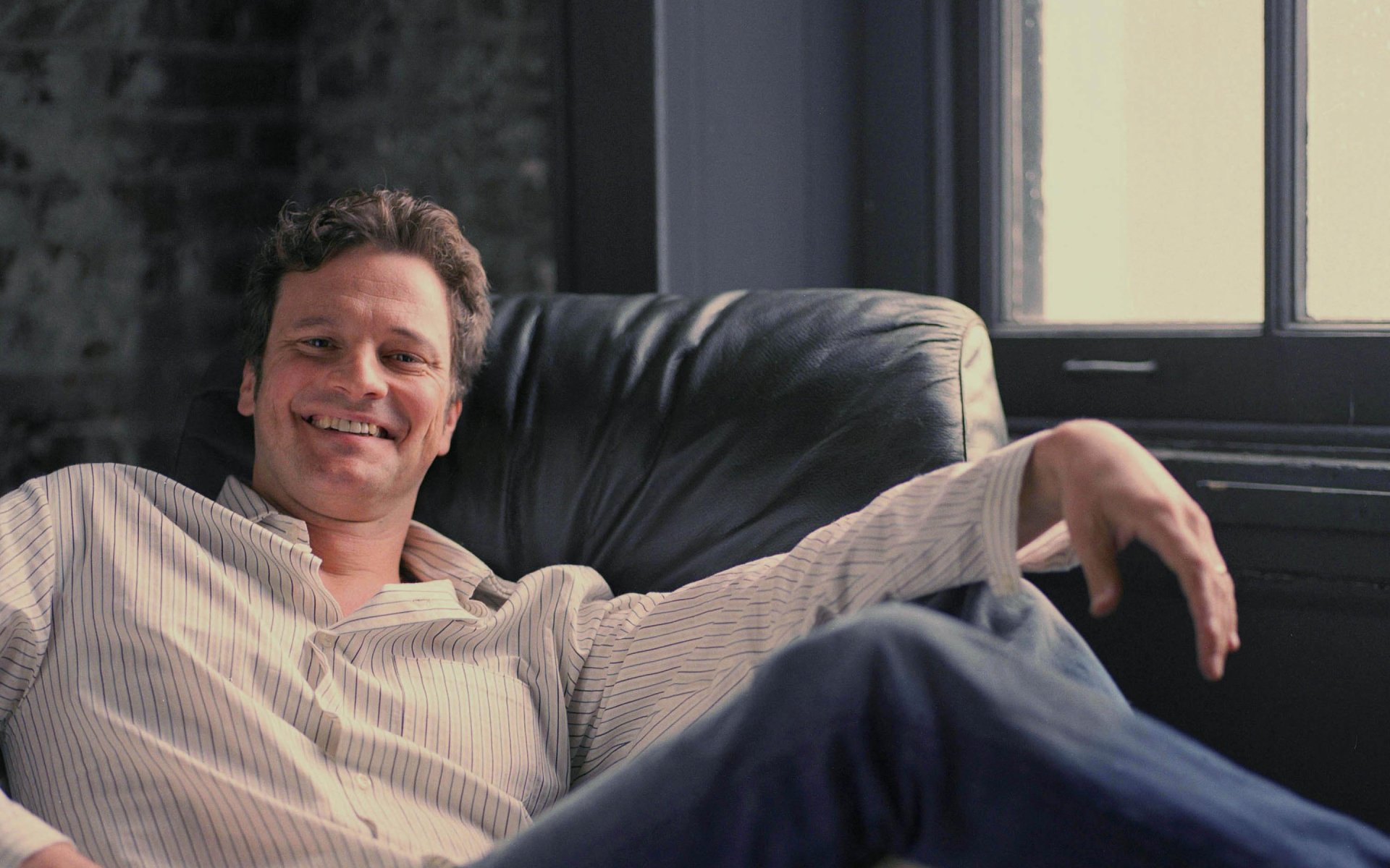 Download English Actor Celebrity Colin Firth HD Wallpaper | 2880x1800 ...