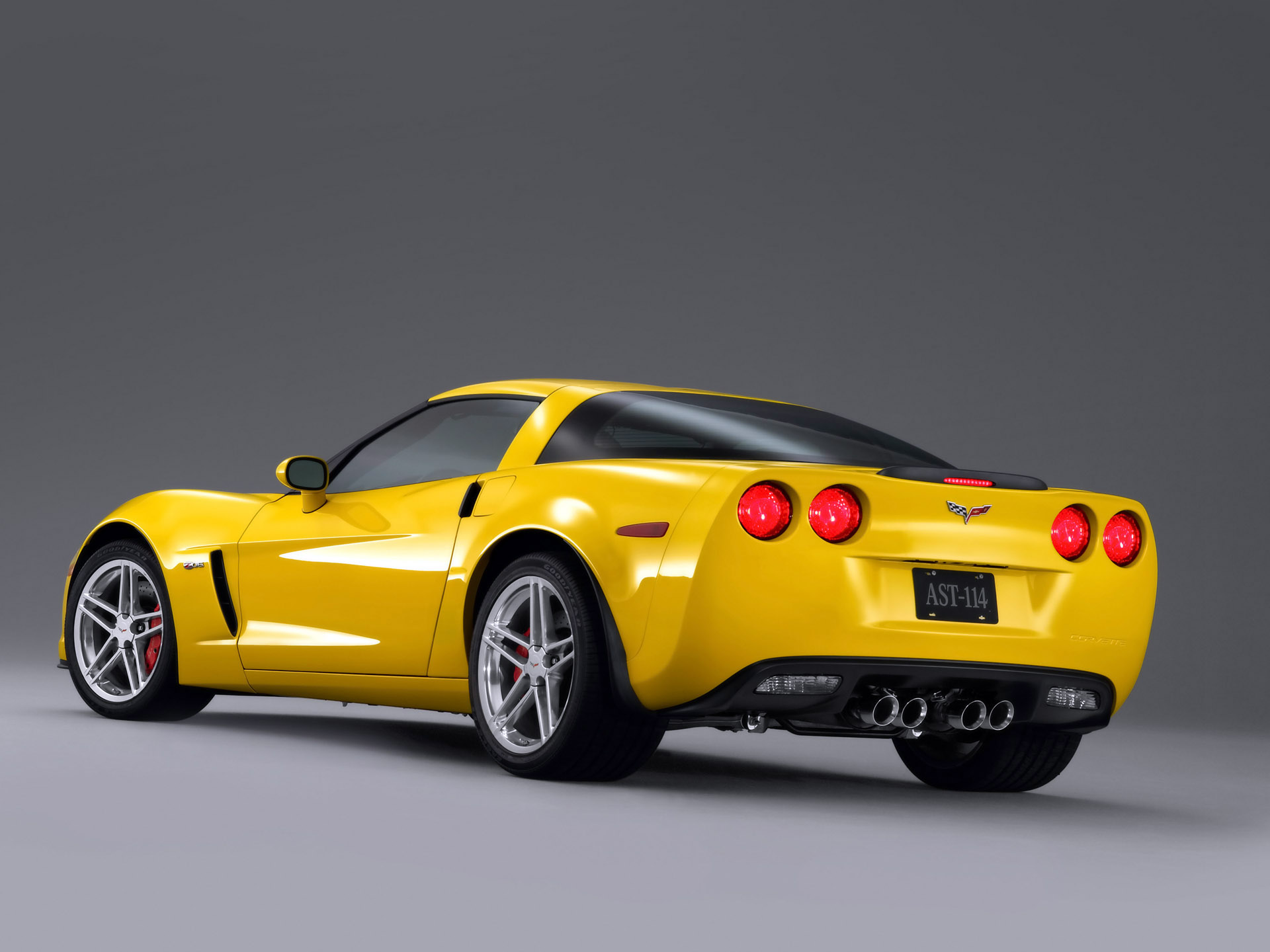 Download Chevrolet Vehicle Chevrolet Corvette HD Wallpaper