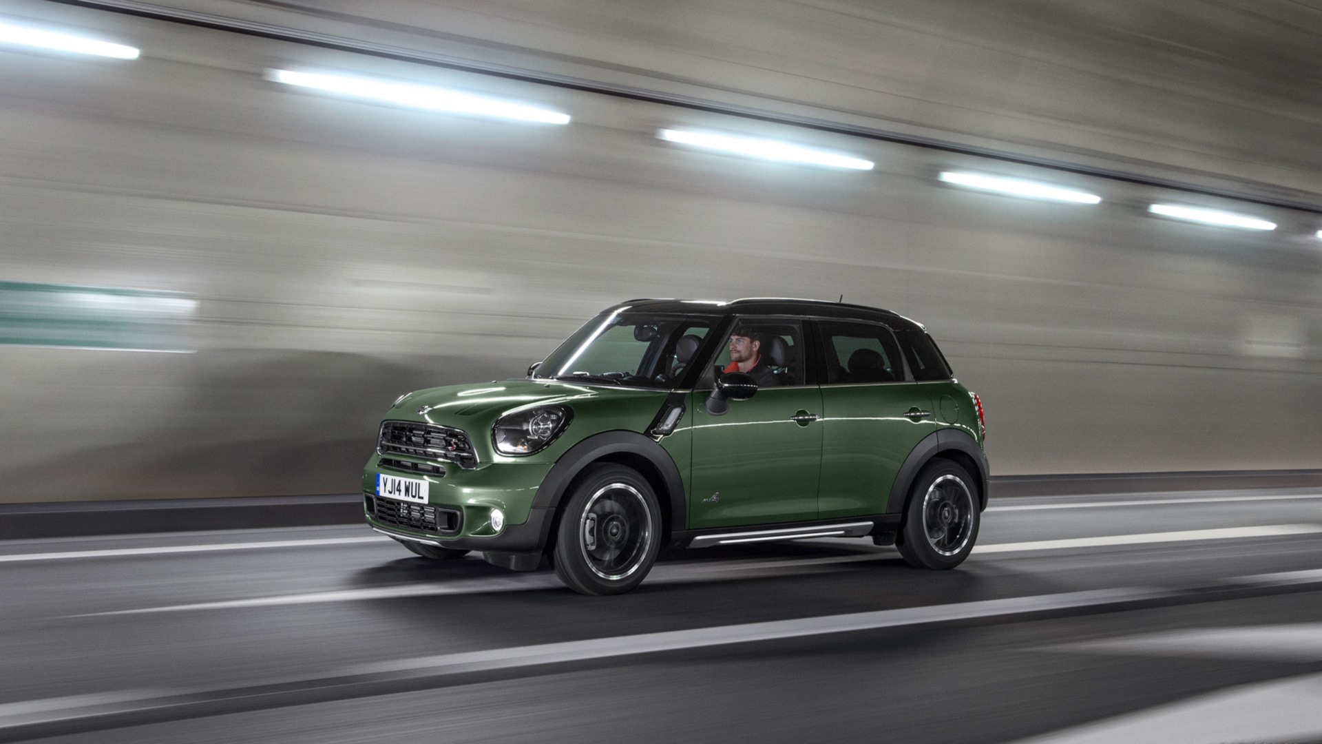 Mini Countryman HD Wallpaper