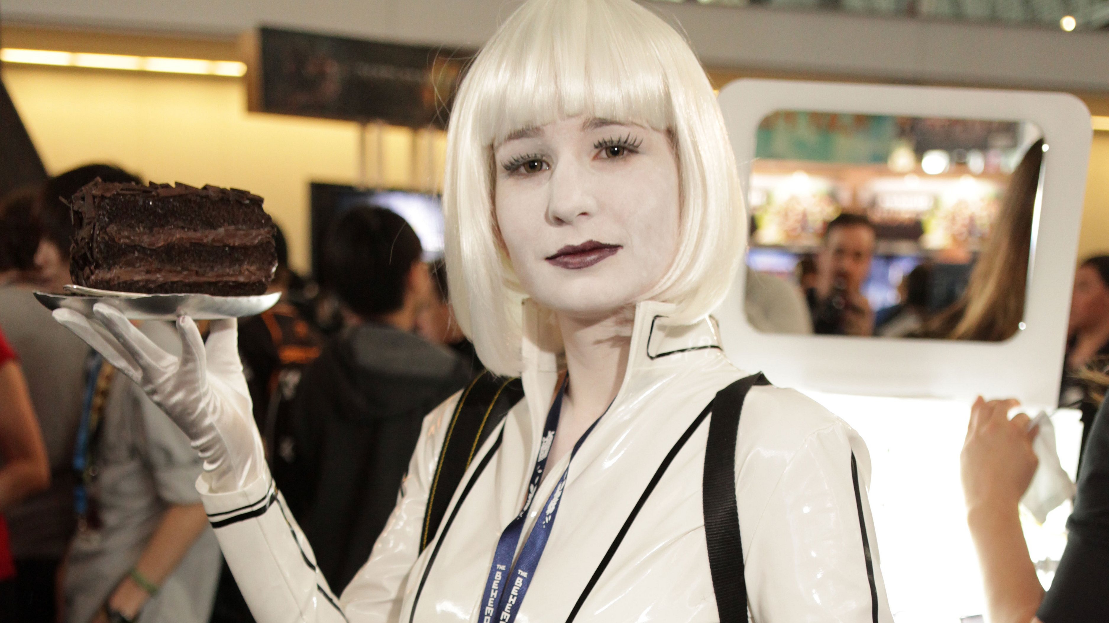 Download Woman Cosplay HD Wallpaper