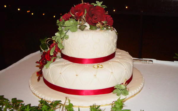 Stunning Wedding Cake in 4K Ultra HD Wallpaper by QuantumCurator