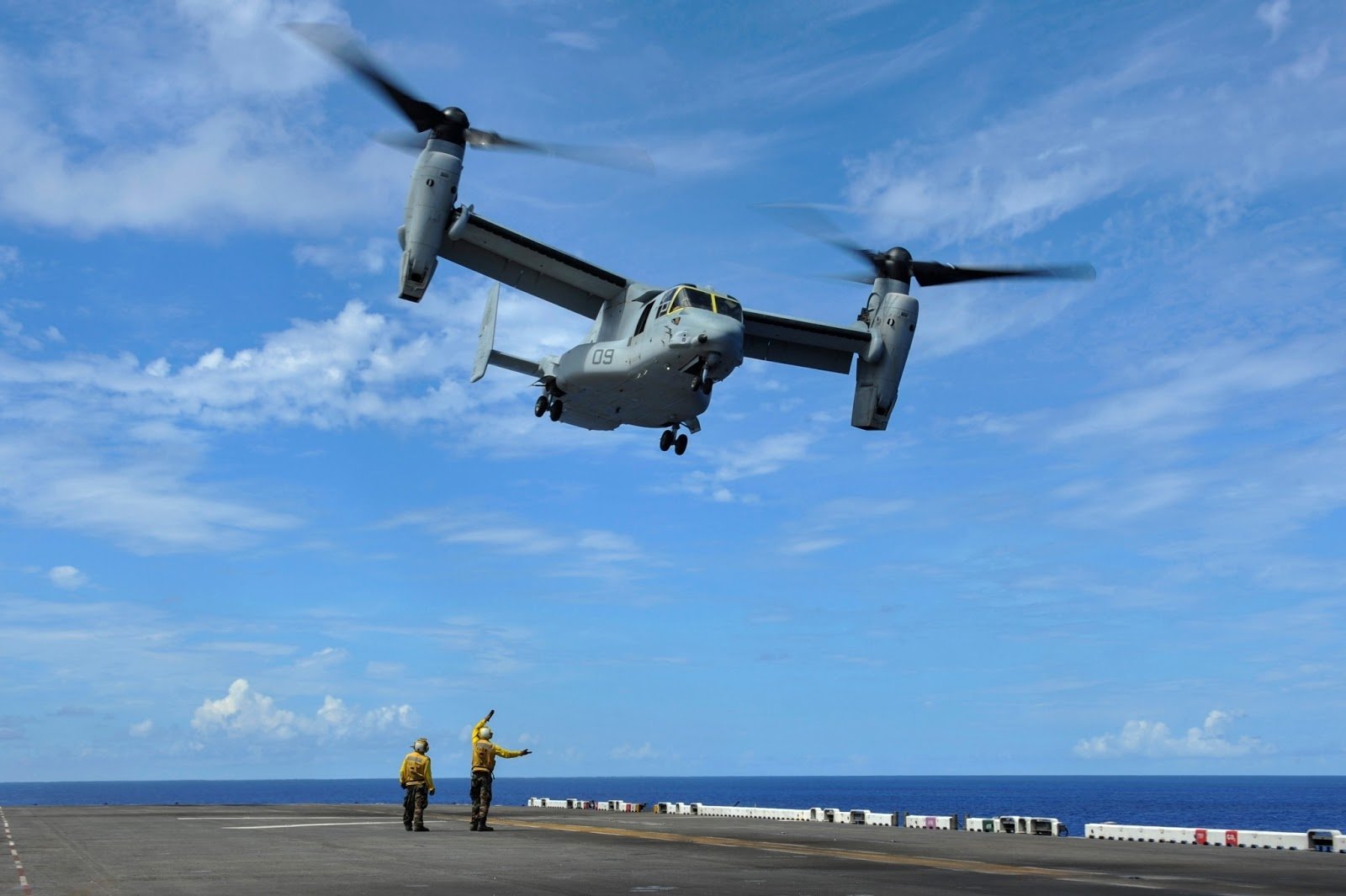 Download USS Bonhomme Richard Marines Navy Mv-22 Osprey Bell Boeing ...
