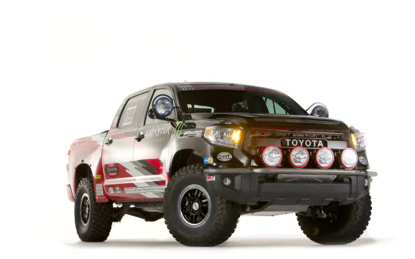 [20+] Toyota Hilux Wallpapers