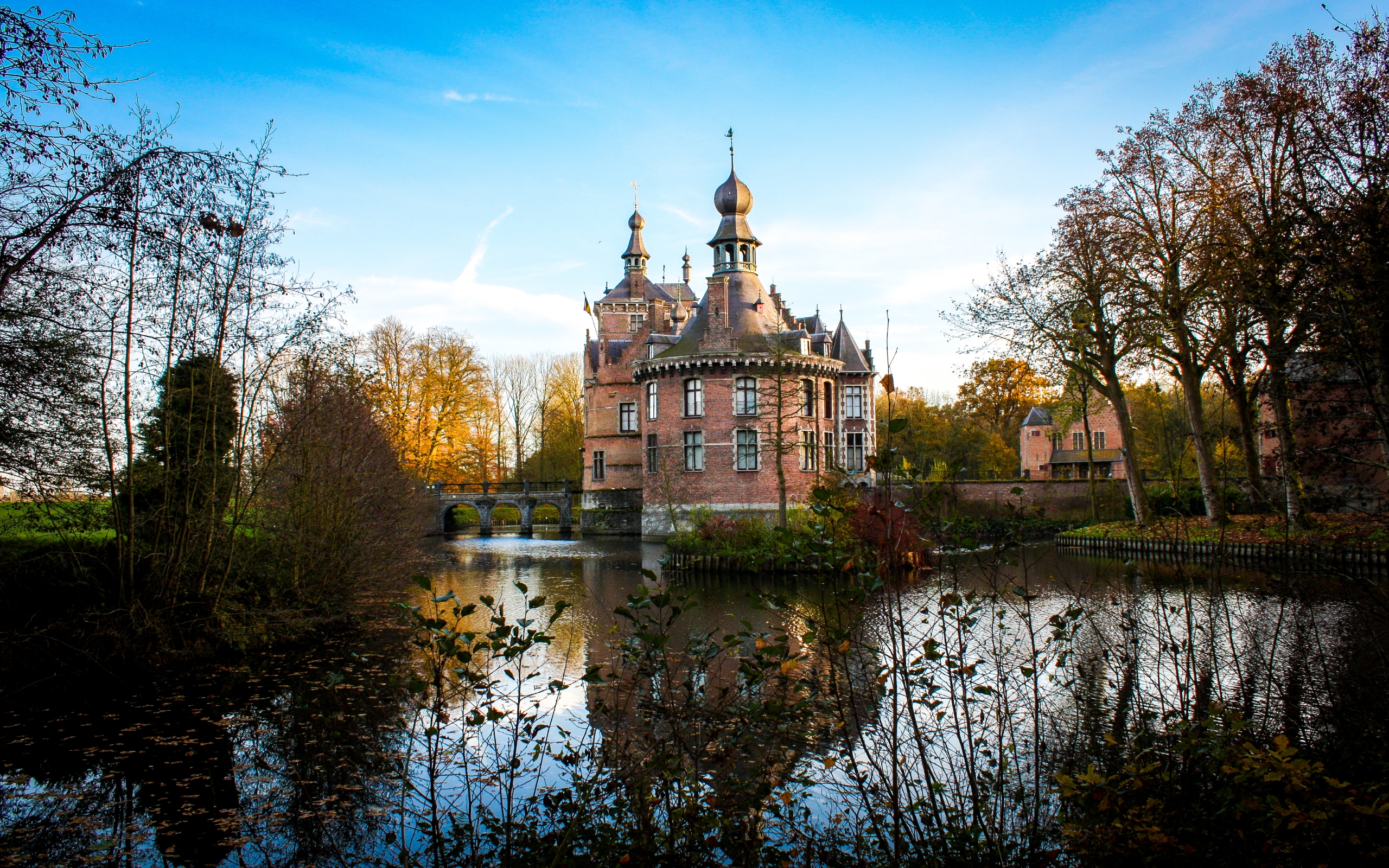 Download Man Made Ooidonk Castle HD Wallpaper