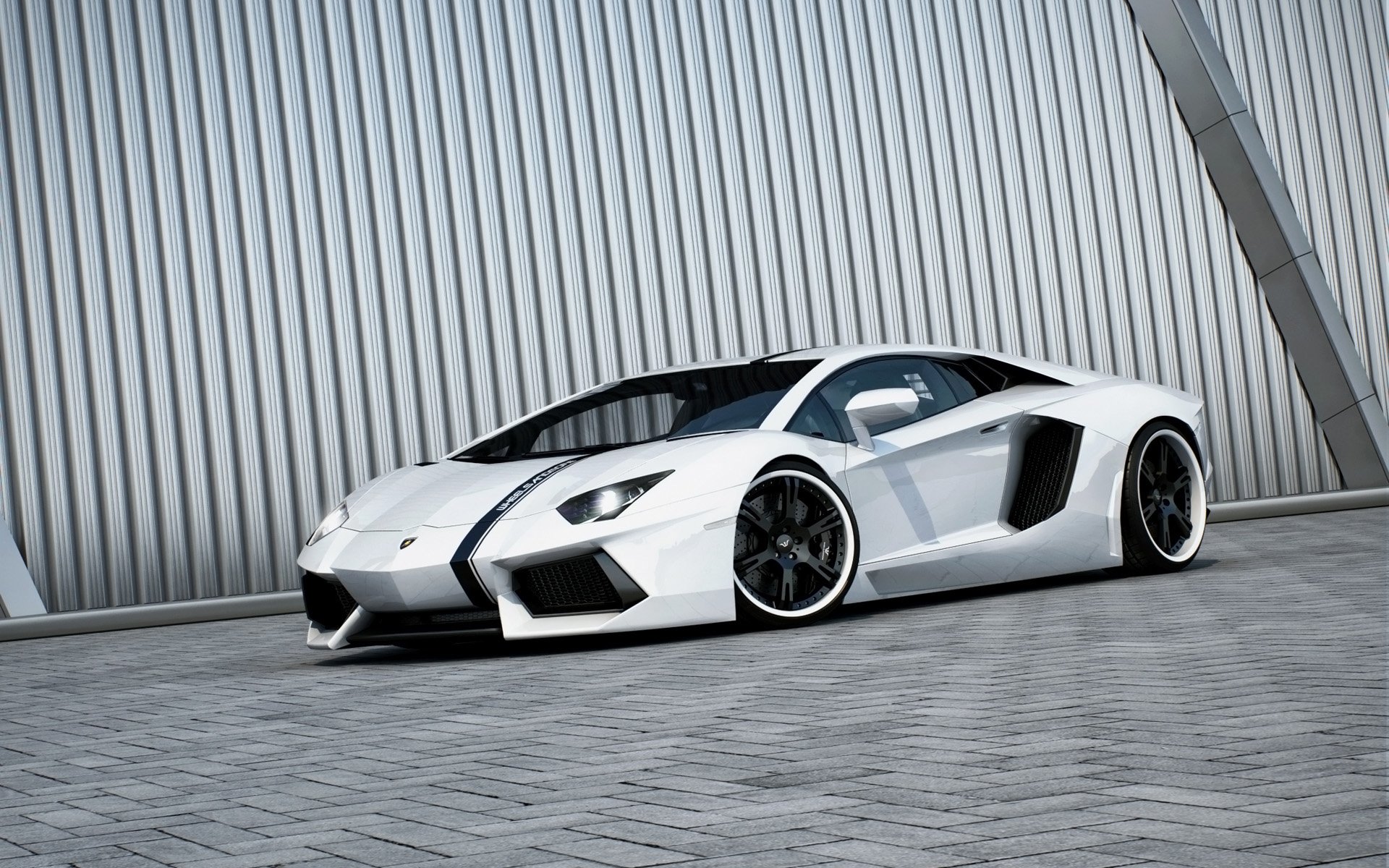Sleek White Lamborghini Aventador | Stunning HD Supercar Wallpaper